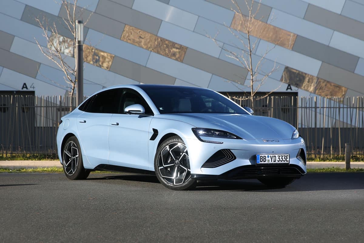 Plus de 1500 km d'autonomie pour les futures BYD électriques avec des ...