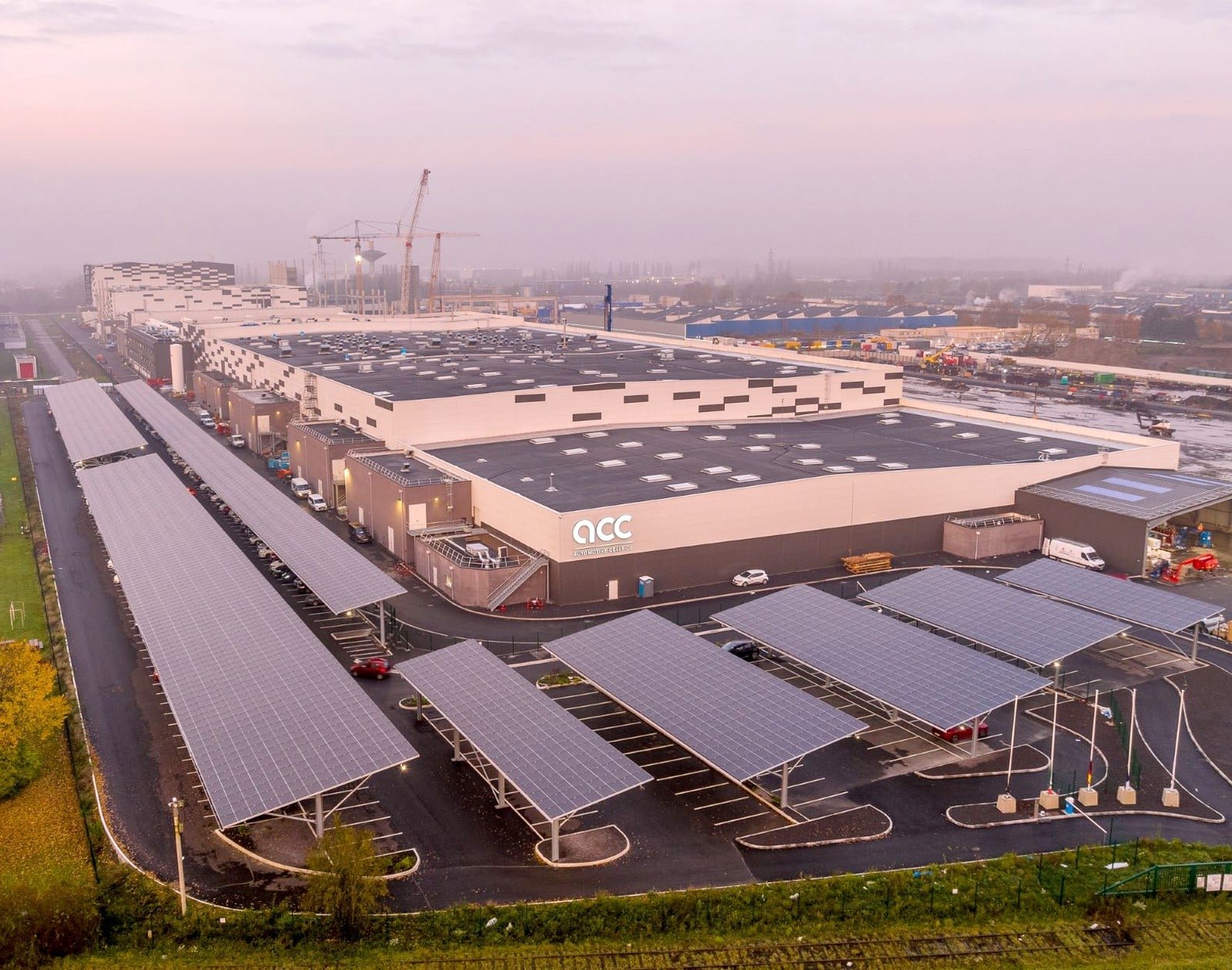 ACC : le géant français de la batterie pour les voitures électriques ...