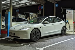 Essais de voitures électriques & hybrides