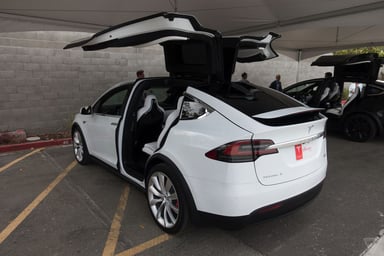 Tesla Model X - Autonomie, prix, performances