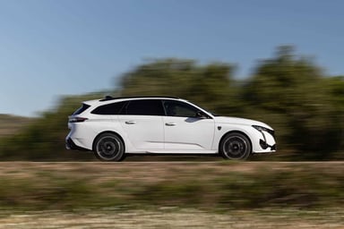 Essai – Peugeot e-308 SW : un break électrique presque seul au monde