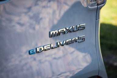 Maxus eDeliver5 : ESSAI du fourgon électrique et accessible