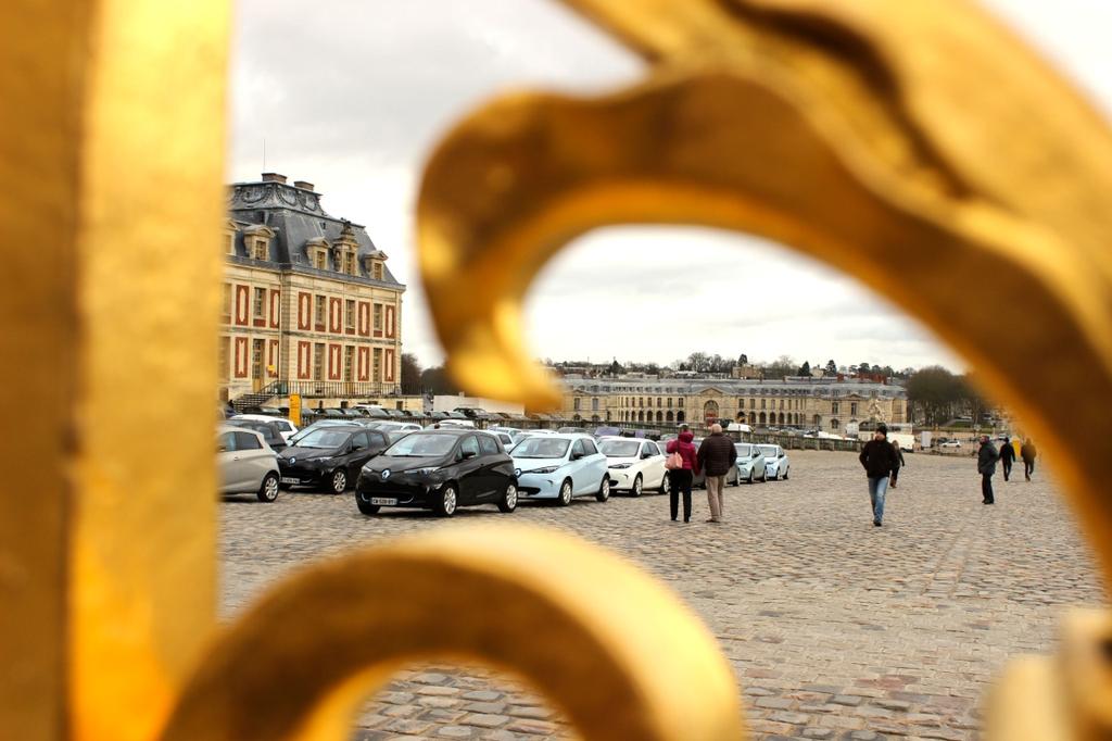 Renault ZOE : la reine des voitures électriques souffle sa première ...