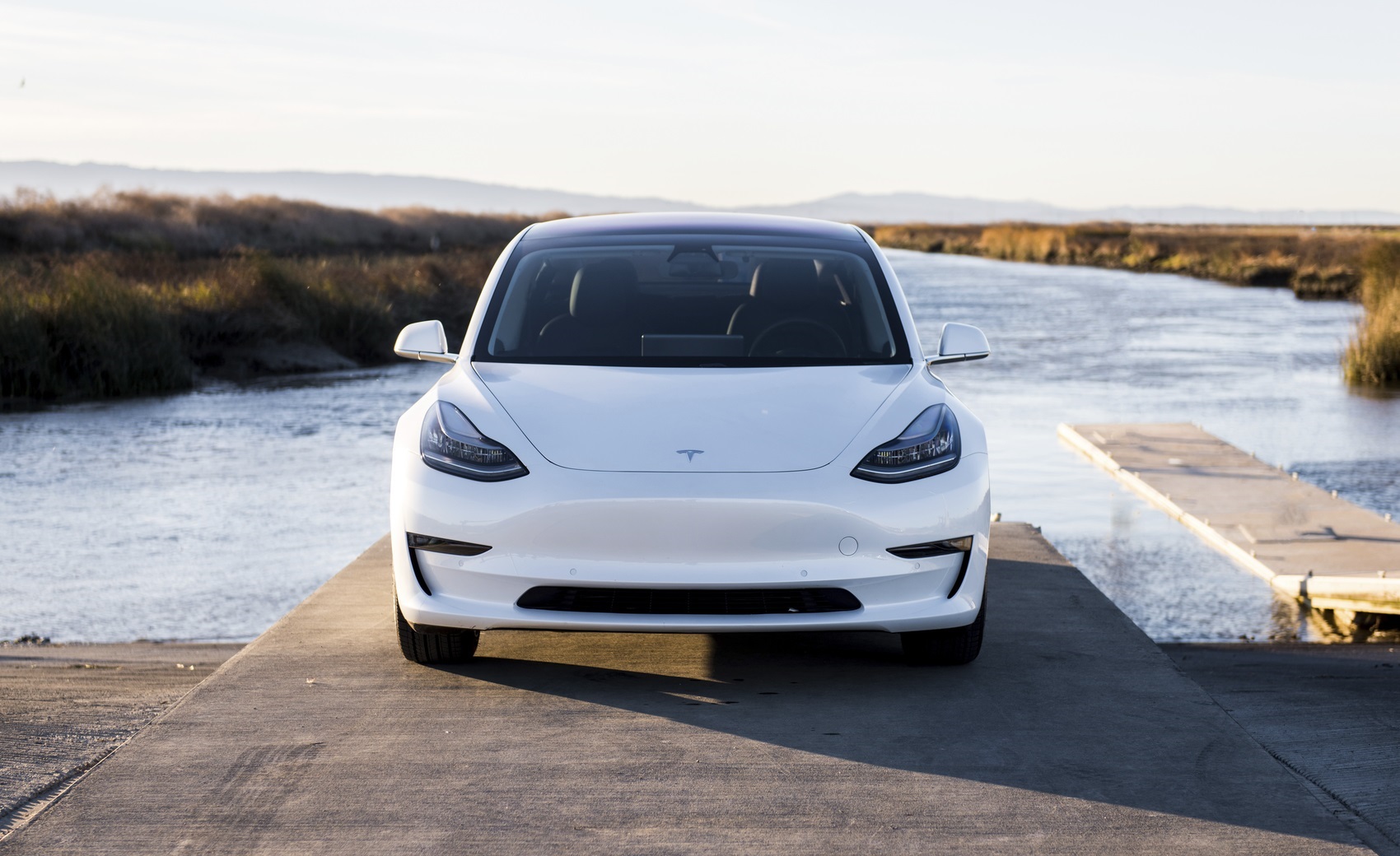 La Tesla Model 3 en tête des ventes toutes catégories en Angleterre