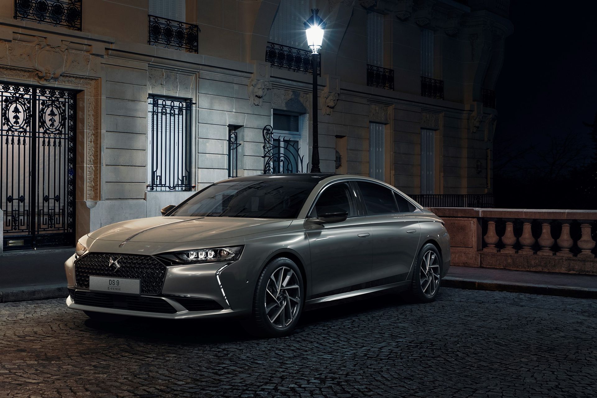 DS 9 E-Tense : fiche technique