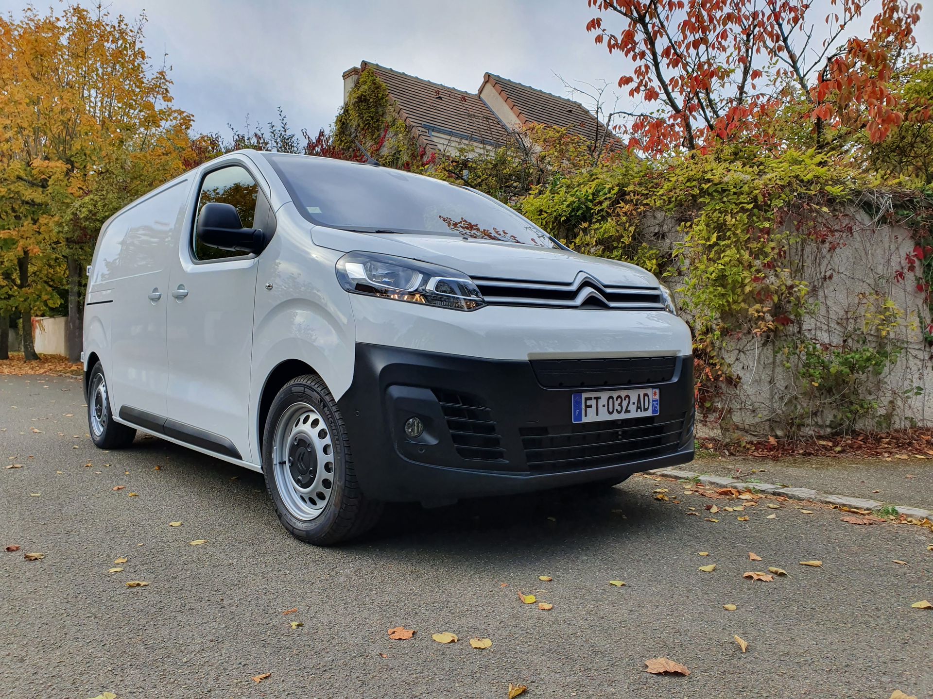 Essais Peugeot e-Expert et Citroën ë-Jumpy : les utilitaires ...
