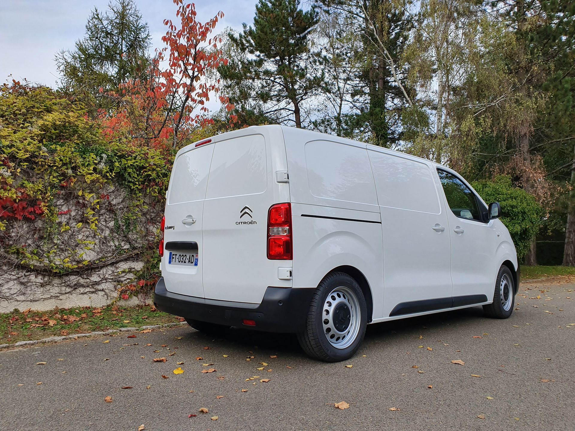 Essais Peugeot e-Expert et Citroën ë-Jumpy : les utilitaires ...
