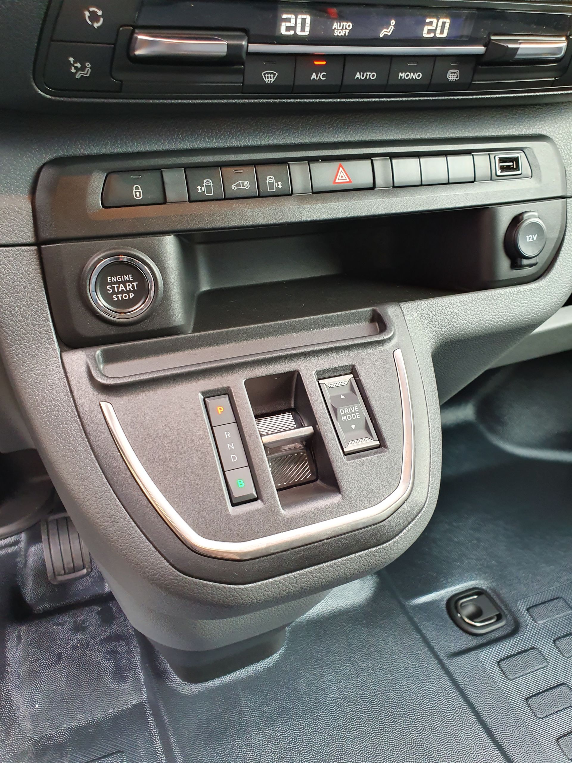 Essais Peugeot e-Expert et Citroën ë-Jumpy : les utilitaires ...