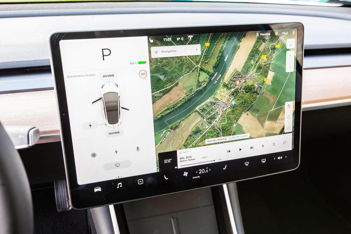 Volkswagen ID.3 vs Tesla Model 3 : essai comparatif exclusif