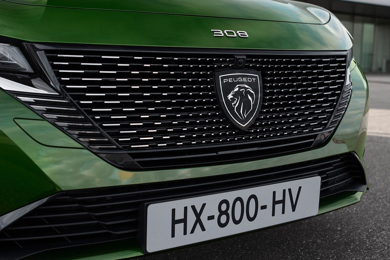 Nouvelle Peugeot 308 hybride rechargeable : commercialisation, prix ...