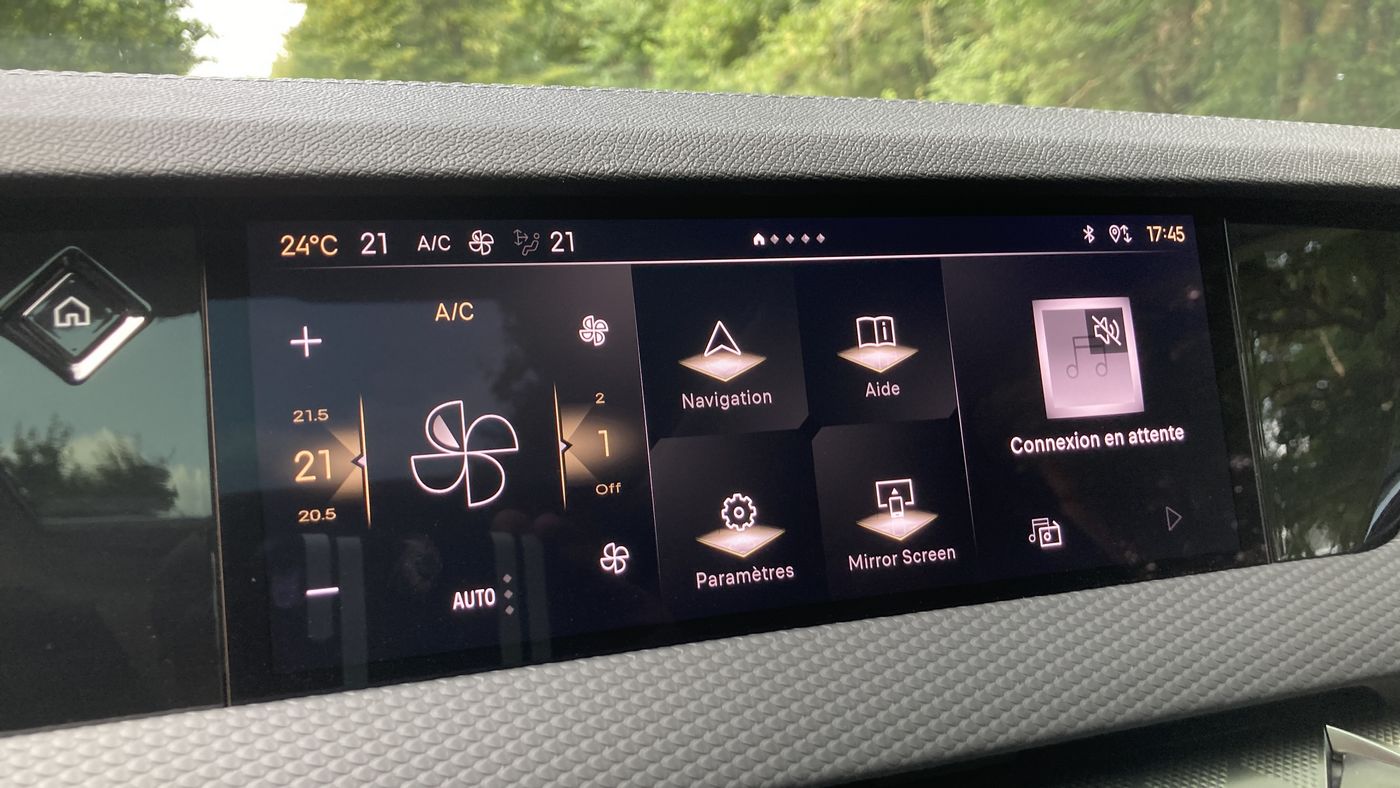 Essai DS 4 hybride rechargeable : la meilleure des compactes premiums