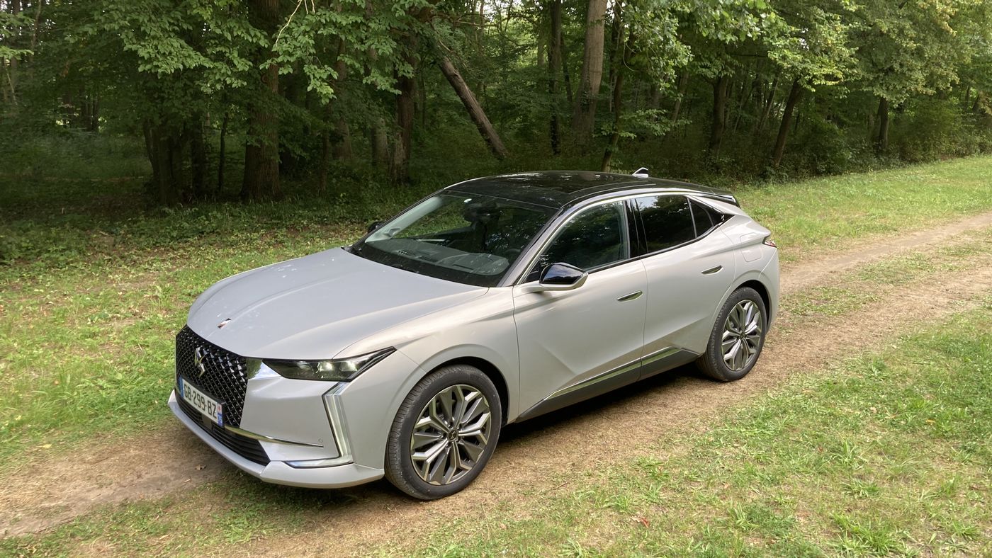 Essai DS 4 hybride rechargeable : la meilleure des compactes premiums