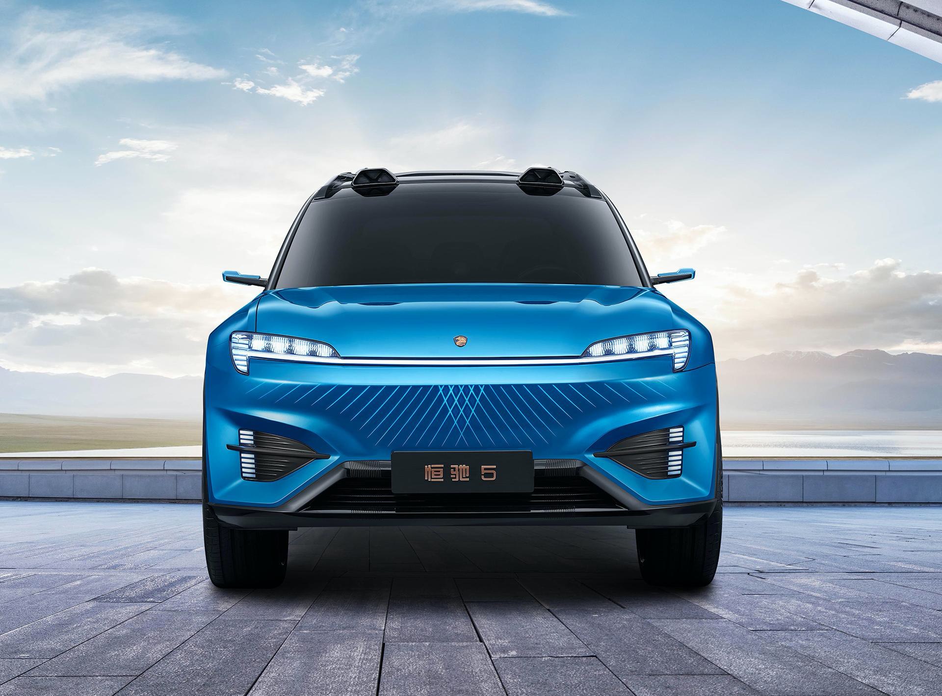 Evergrande débute finalement la production de ses voitures électriques ...