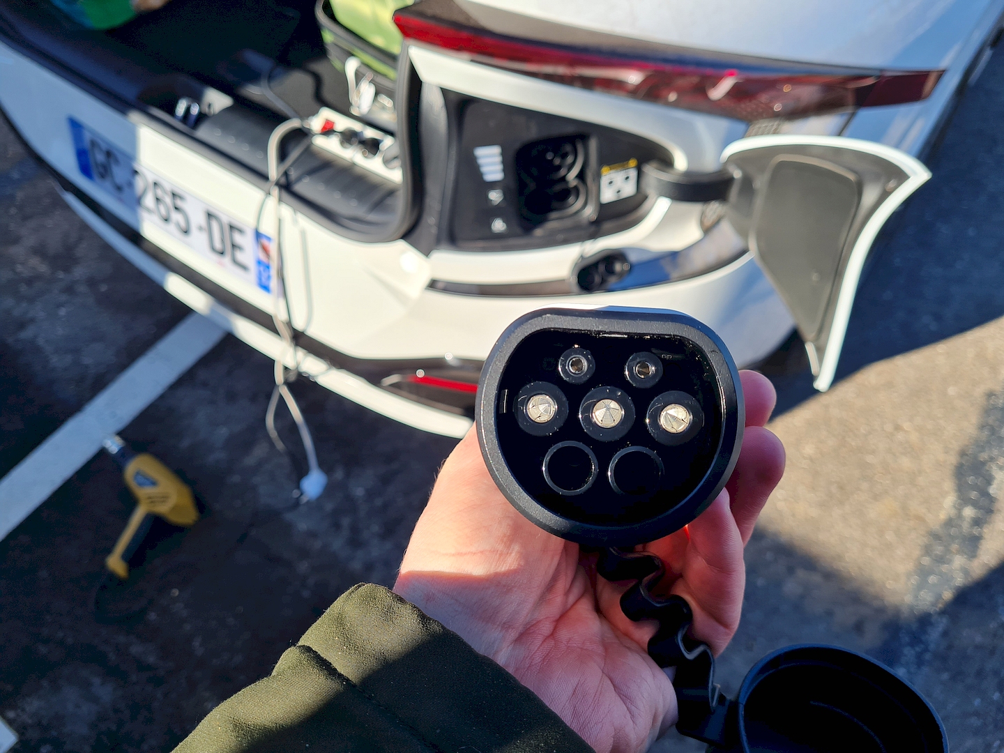 On fait disjoncter le Kia EV6 avec un toaster à paninis