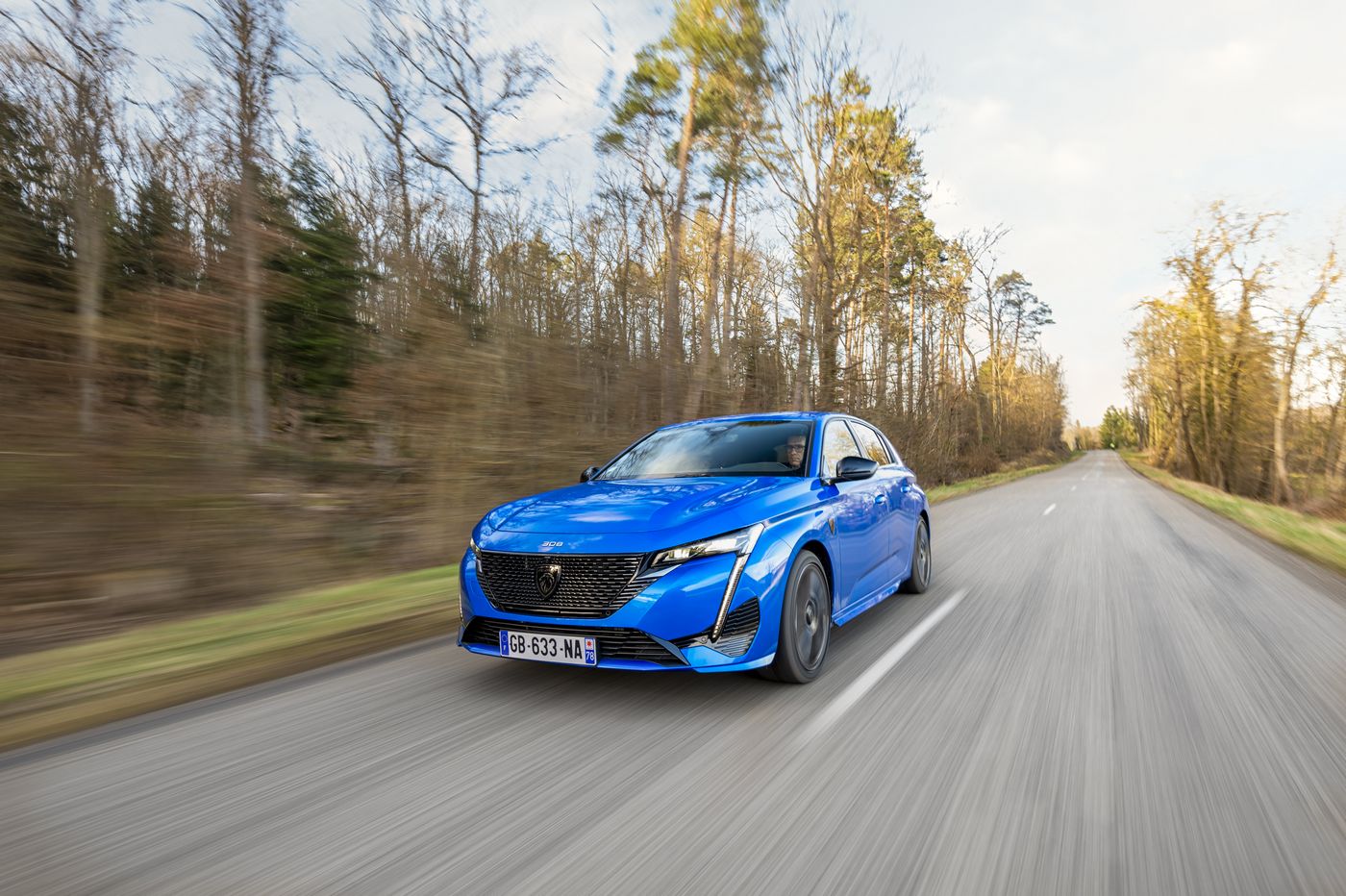 Peugeot 308 Hybride Rechargeable : les premiers pas concluants