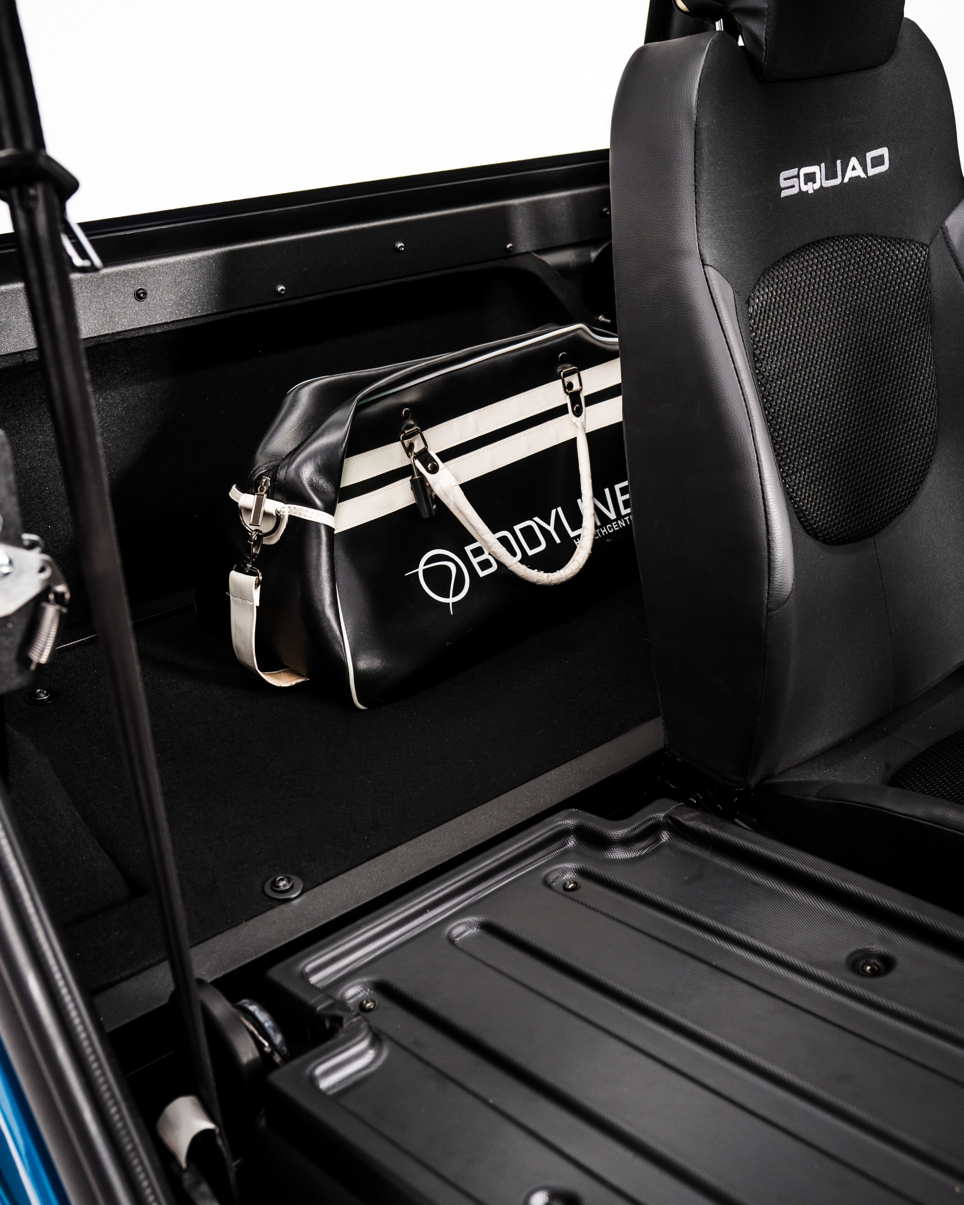 Squad Solar City Car, la mini-citadine solaire venue des Pays-Bas