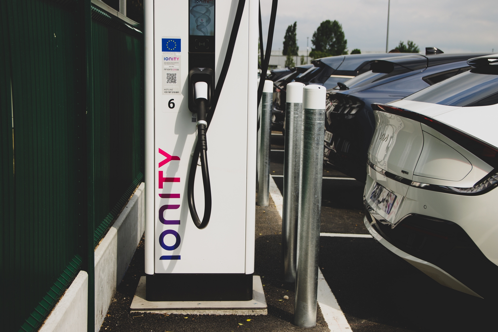 Ionity ouvre sa 100e station et passe à la tarification au kWh