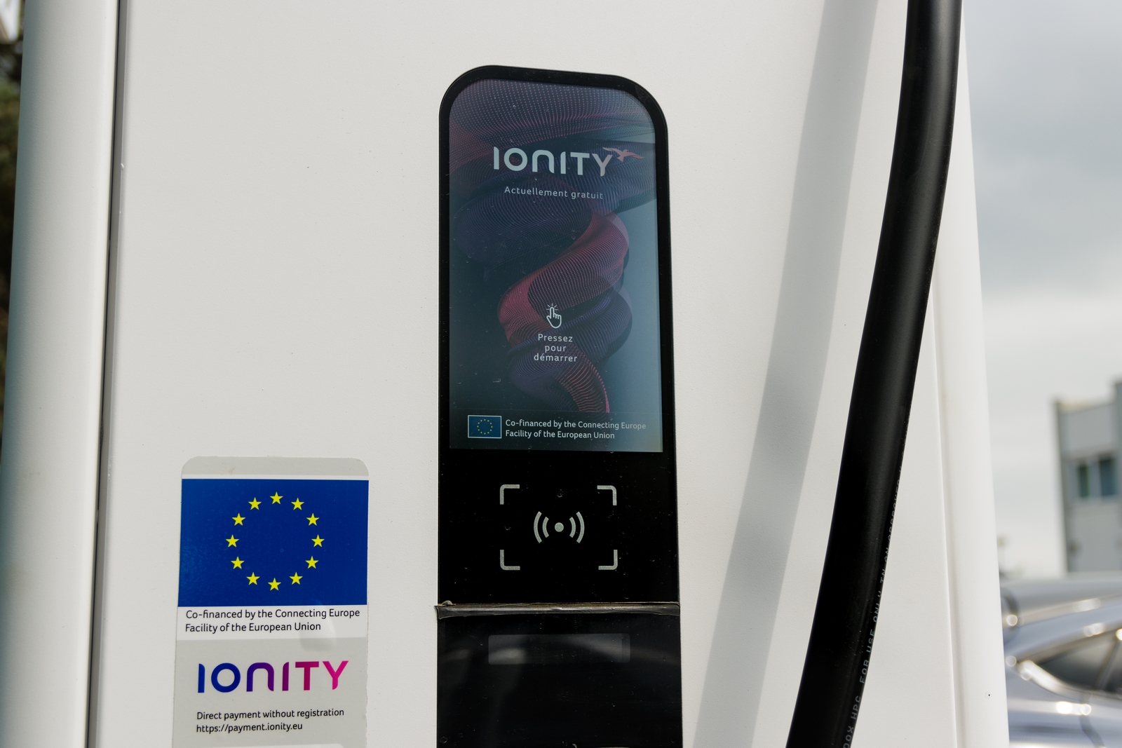 Ionity ouvre sa 100e station et passe à la tarification au kWh