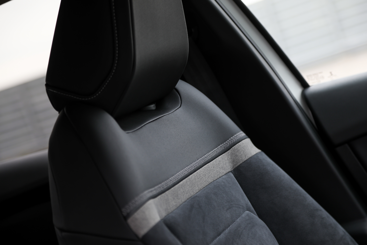 Citroën ë-C4 X : notre découverte de la baby C5 X électrique