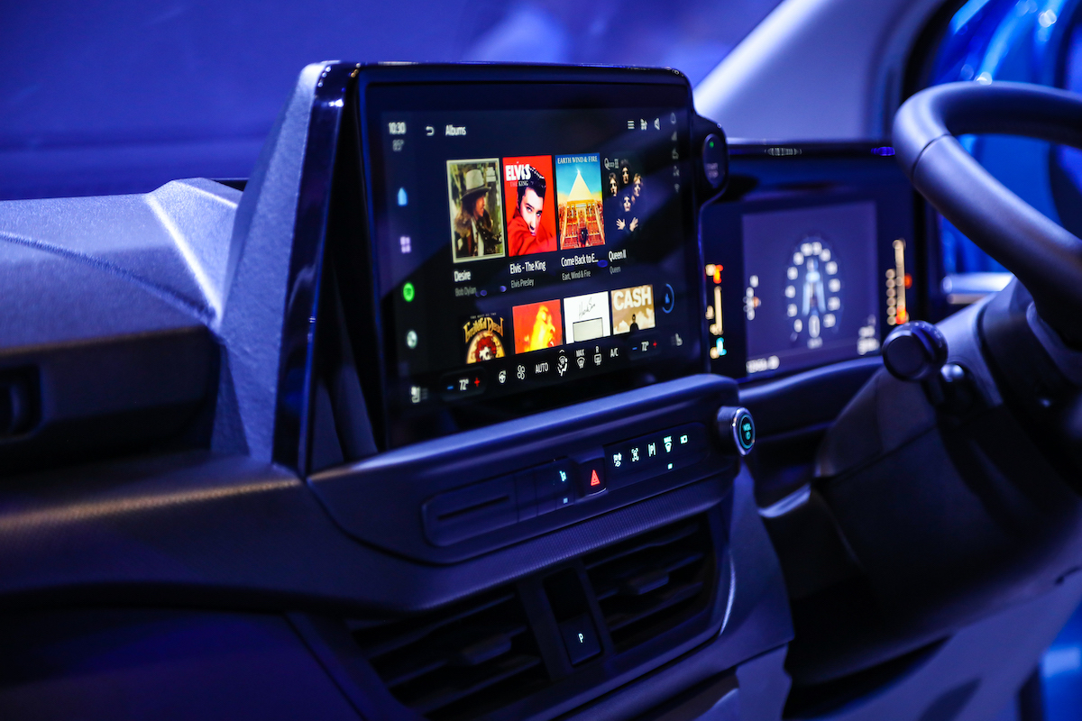 Ford E-Transit Custom : découverte du fourgon 100% électrique à Londres