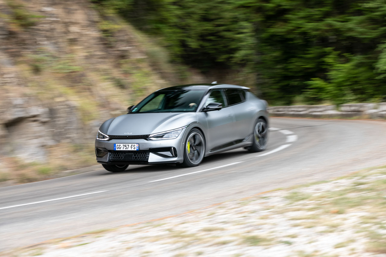 Essai – Kia EV6 GT dans le col du Turini : la Mega Track des temps ...