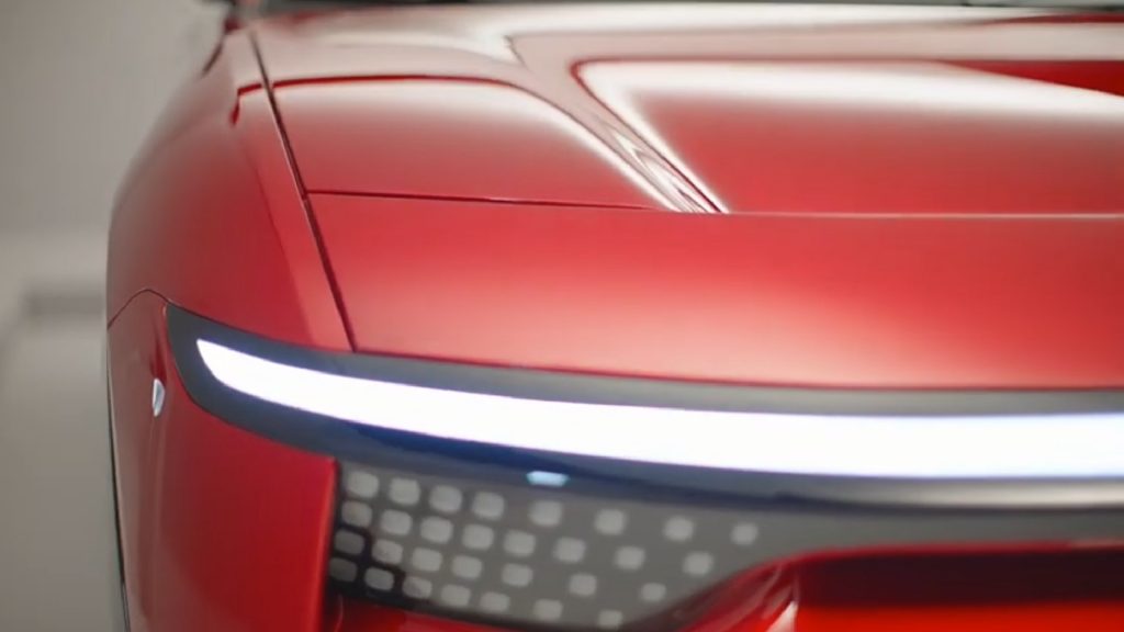 Foxconn annonce la compacte Foxtron Model B et le pick-up Model V