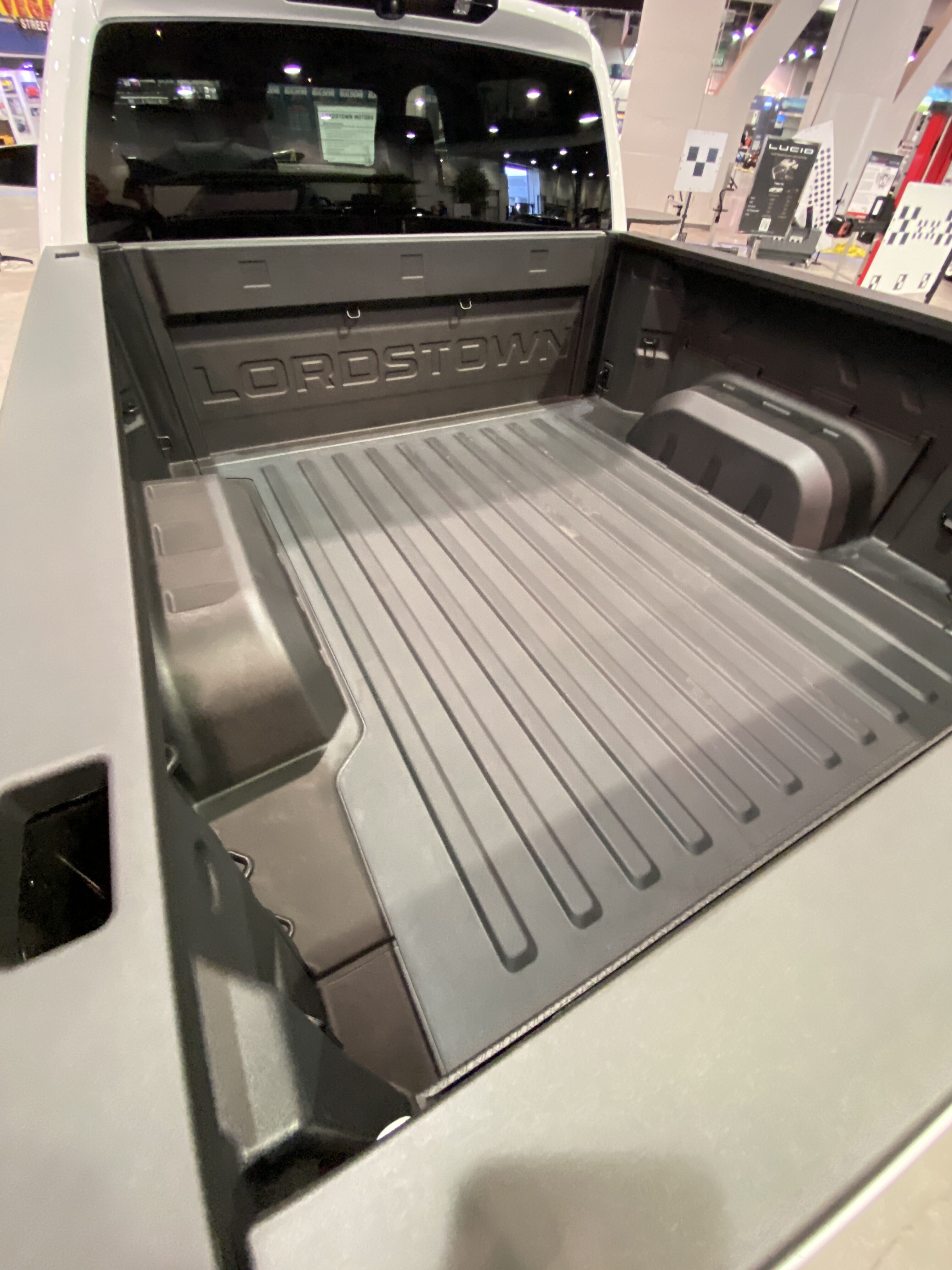 Automobile Propre au SEMA Show 2022 - Voiture électrique et rétrofit ...