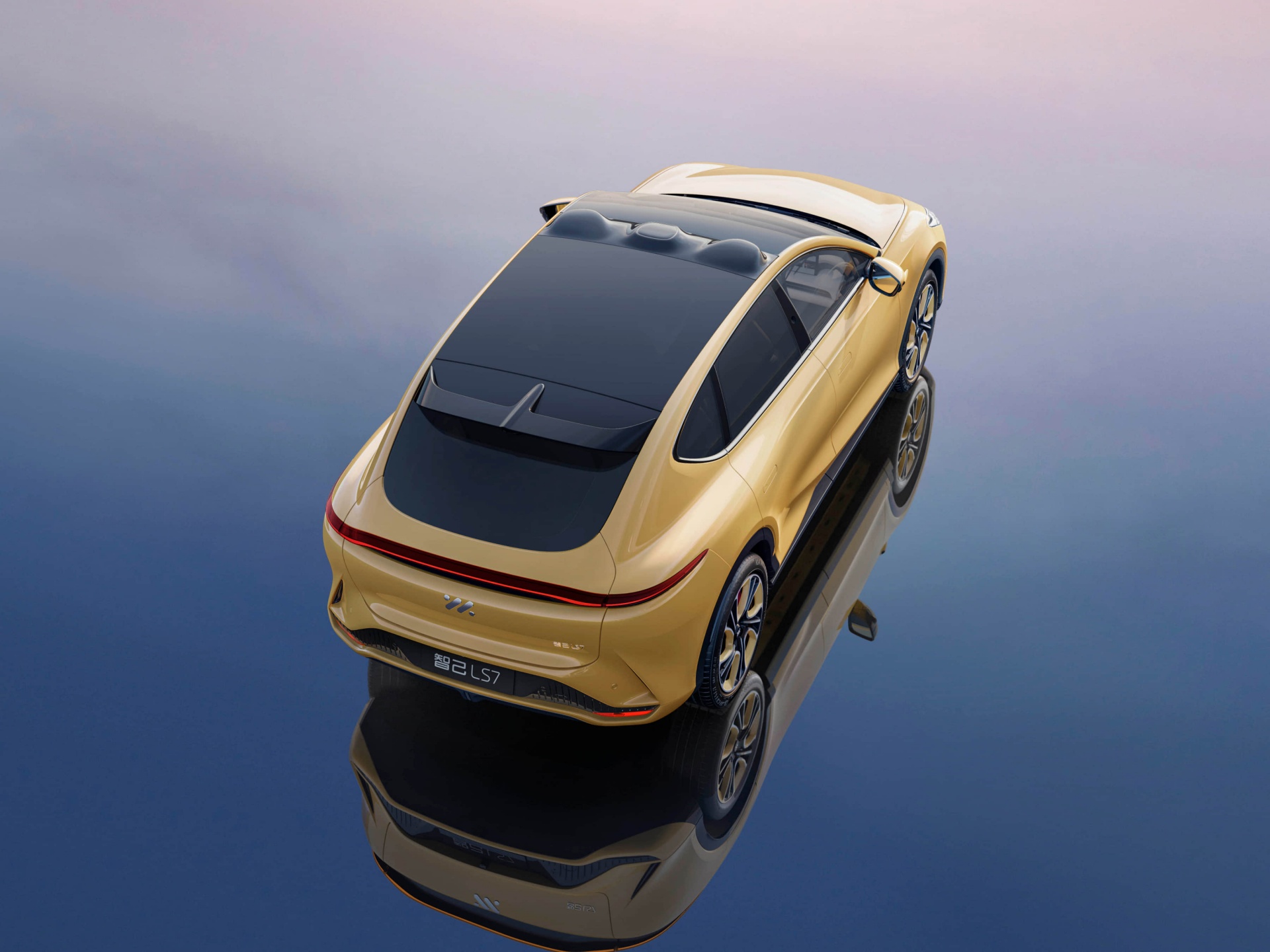 SAIC et Alibaba présentent leur seconde voiture électrique, le SUV IM LS7