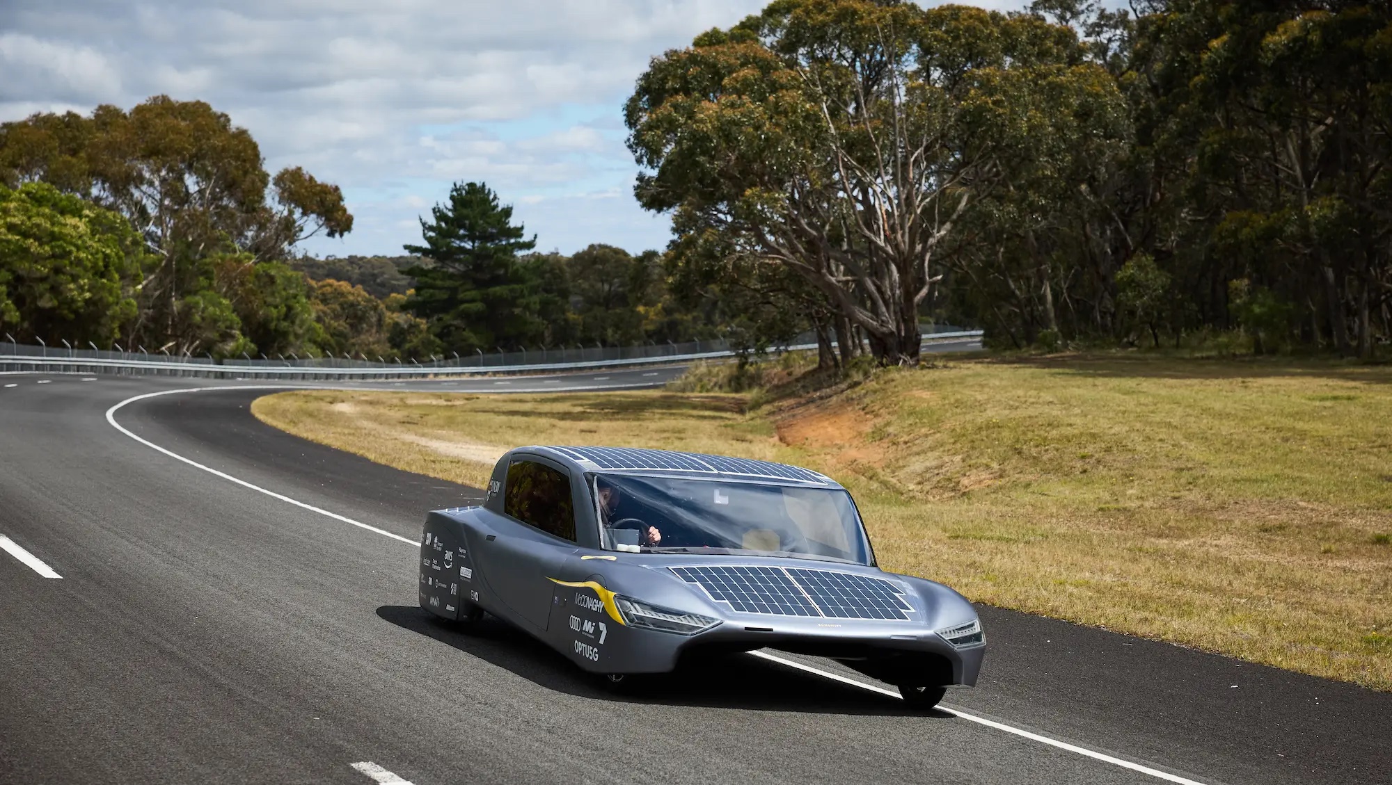 World record - The Sunswift 7 becomes the fastest electric car over ...