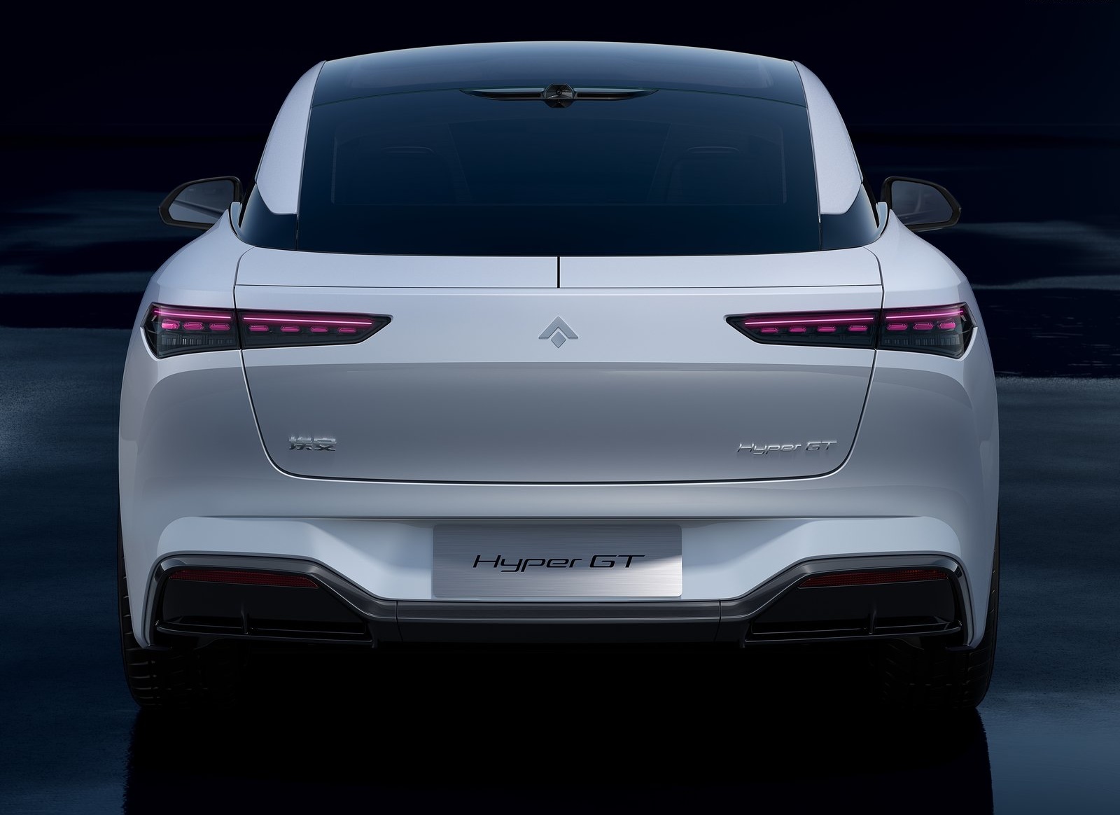 Aion présente la berline électrique Hyper GT avec un Cx record