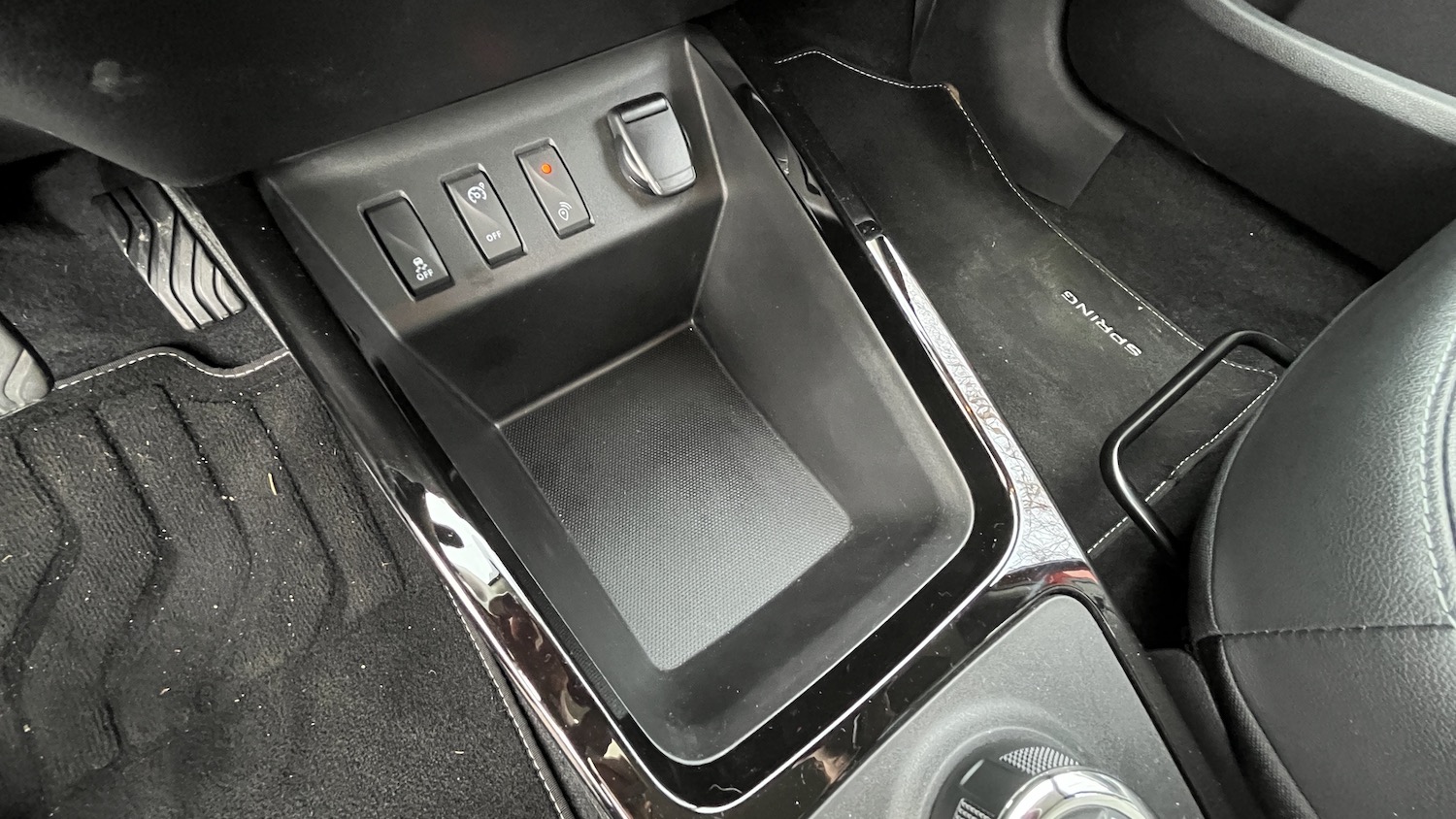 Essai vidéo - Dacia Spring électrique 2023 : mini restylage, maxi inflation