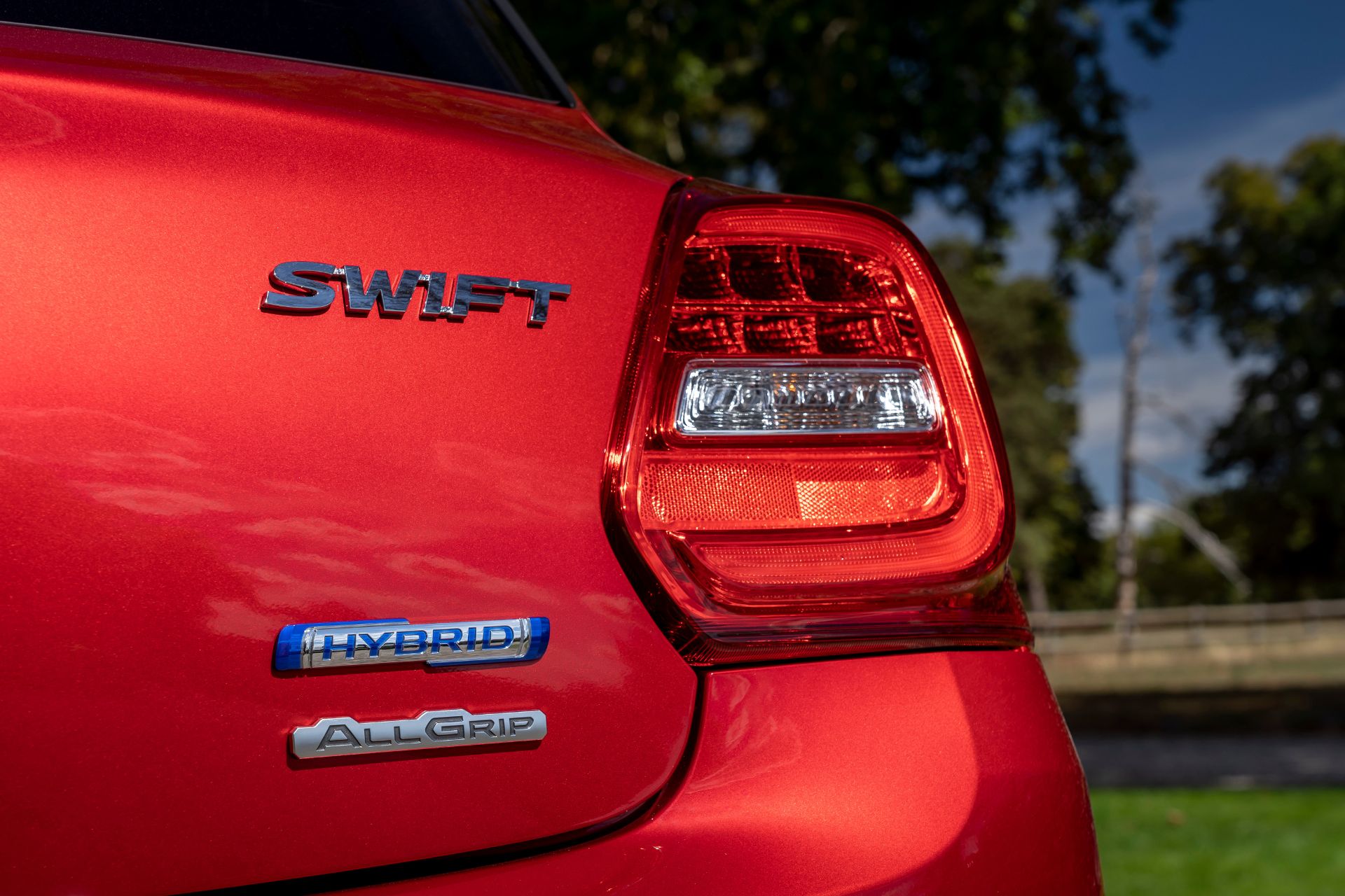 Suzuki Swift hybride : fiche technique