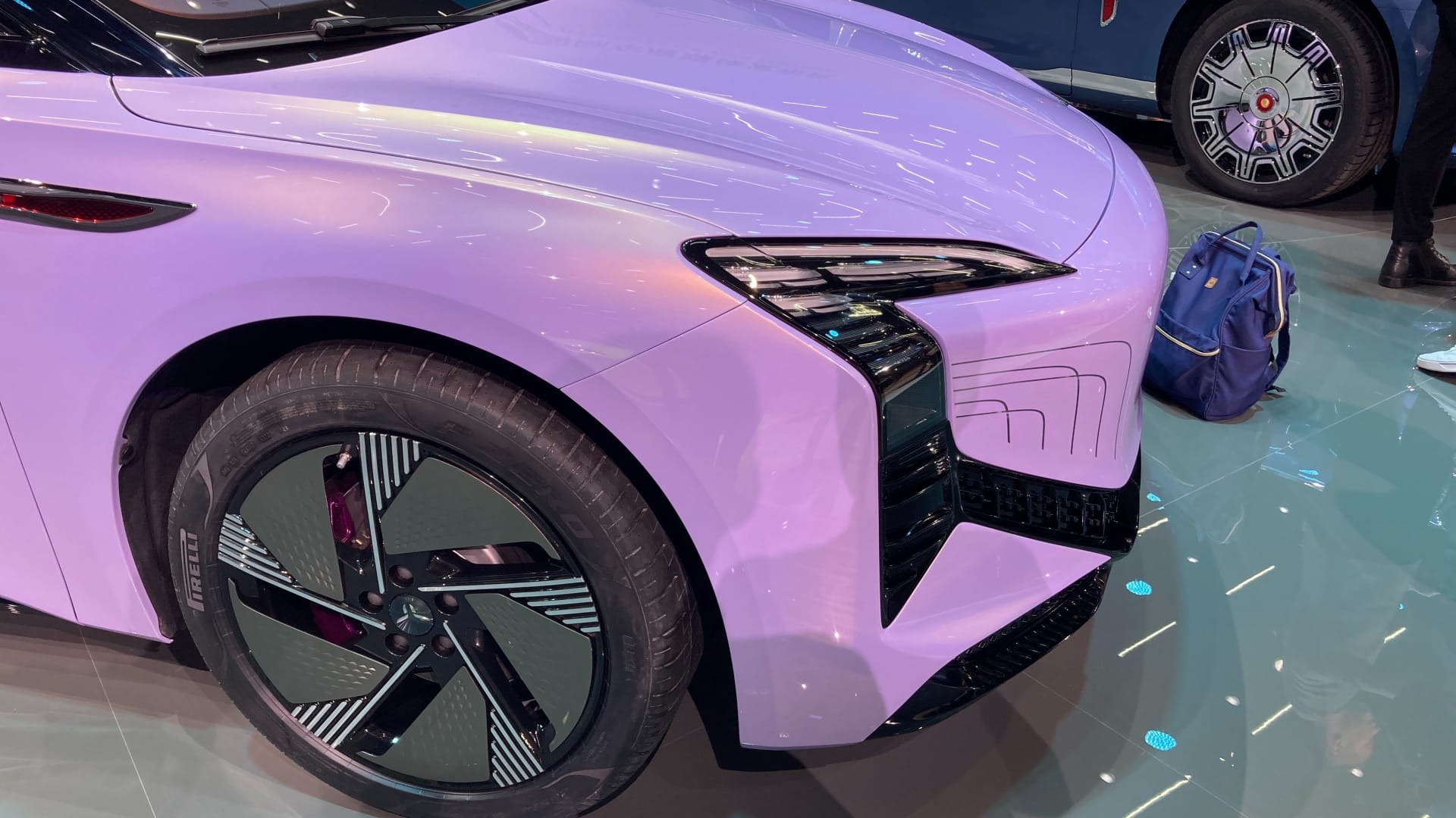 Avec les E001 et E202, HongQi veut survivre dans le nouveau monde électrique