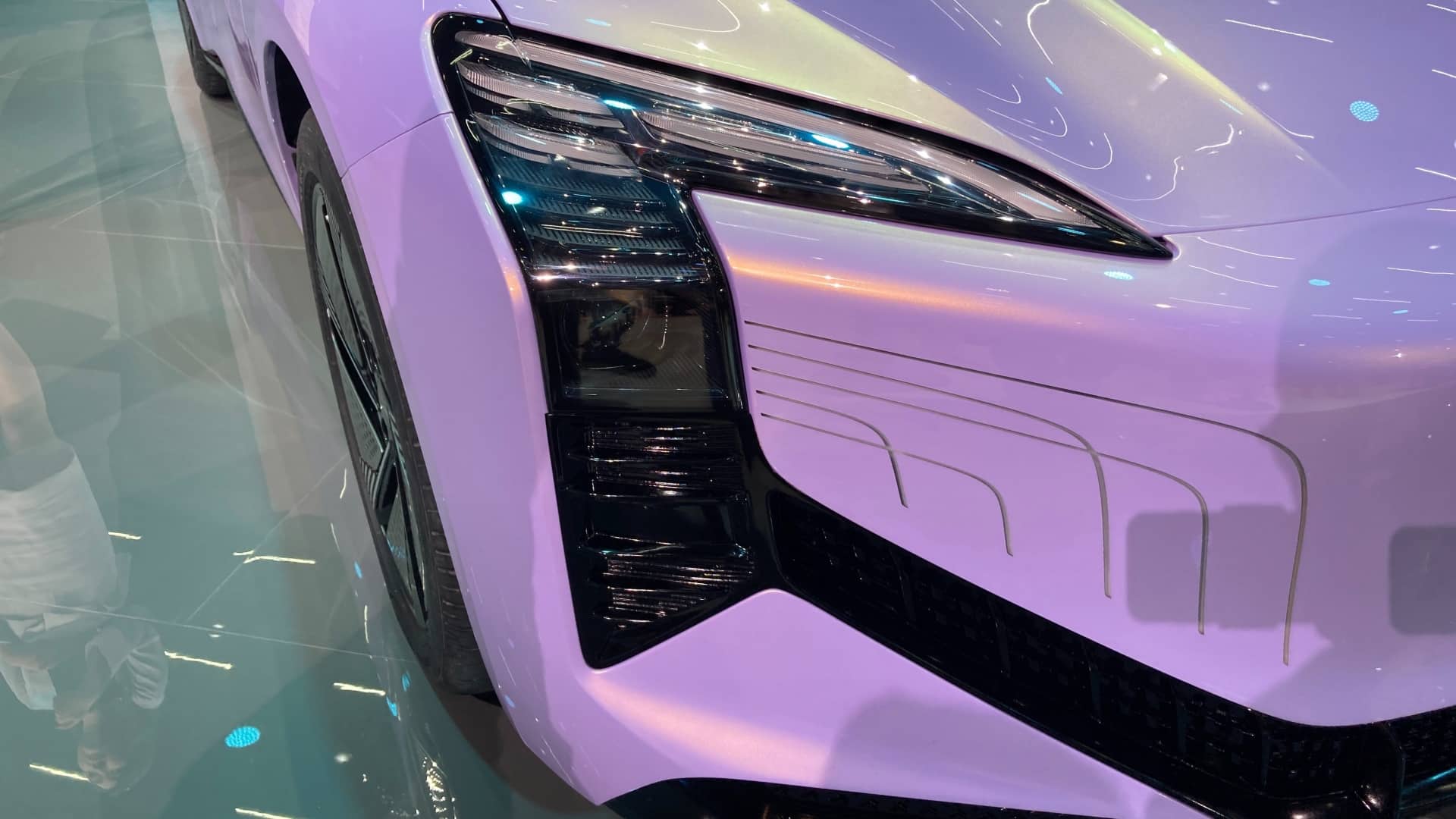 Avec les E001 et E202, HongQi veut survivre dans le nouveau monde électrique