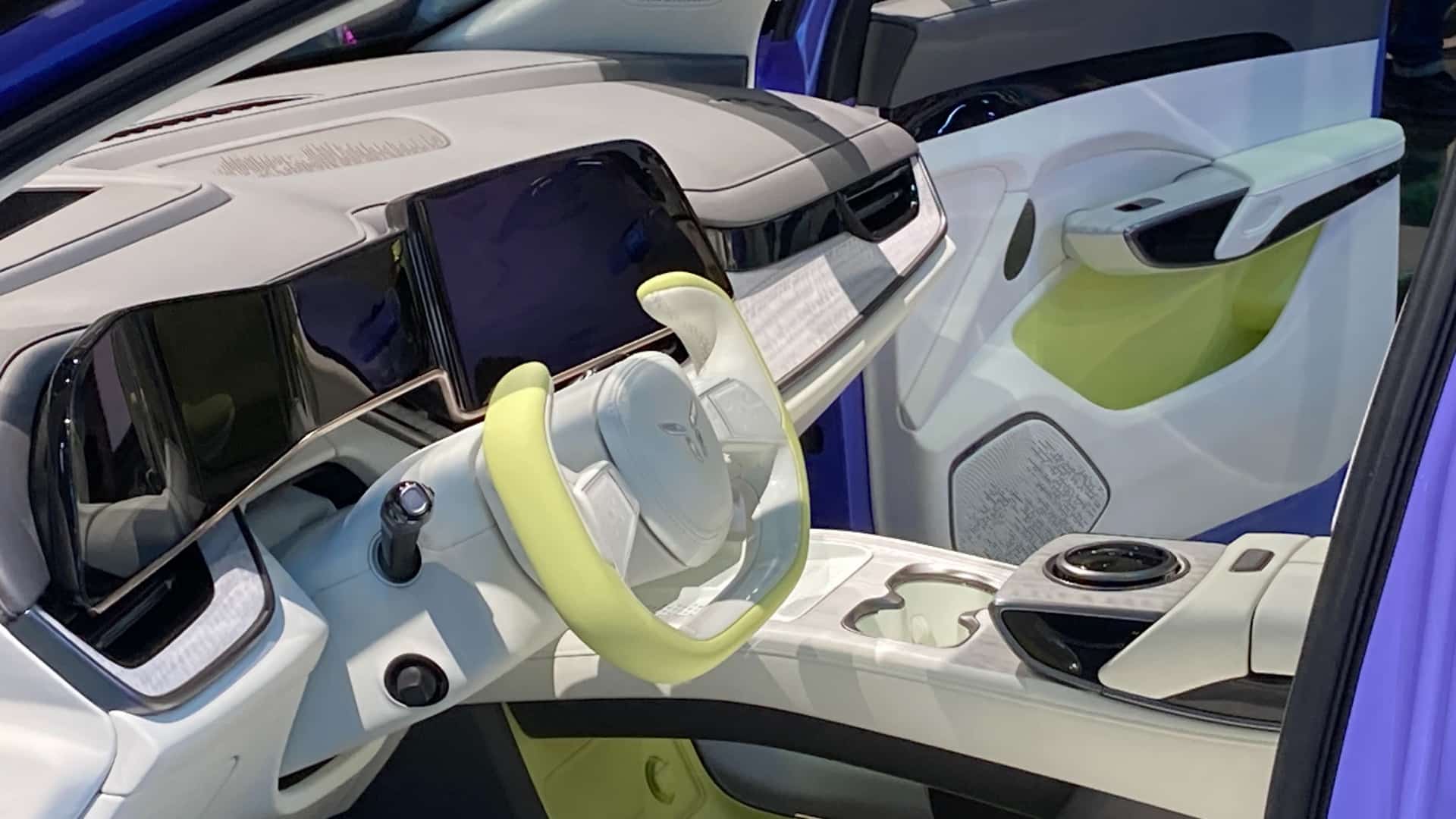 Avec les E001 et E202, HongQi veut survivre dans le nouveau monde électrique