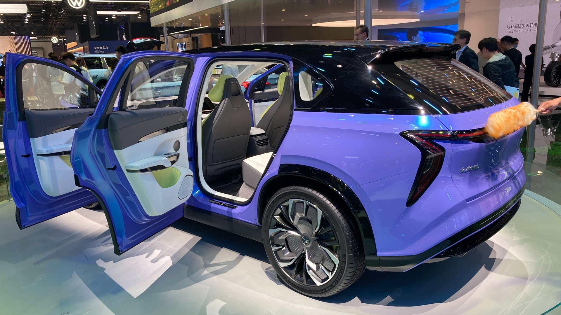 Avec les E001 et E202, HongQi veut survivre dans le nouveau monde électrique