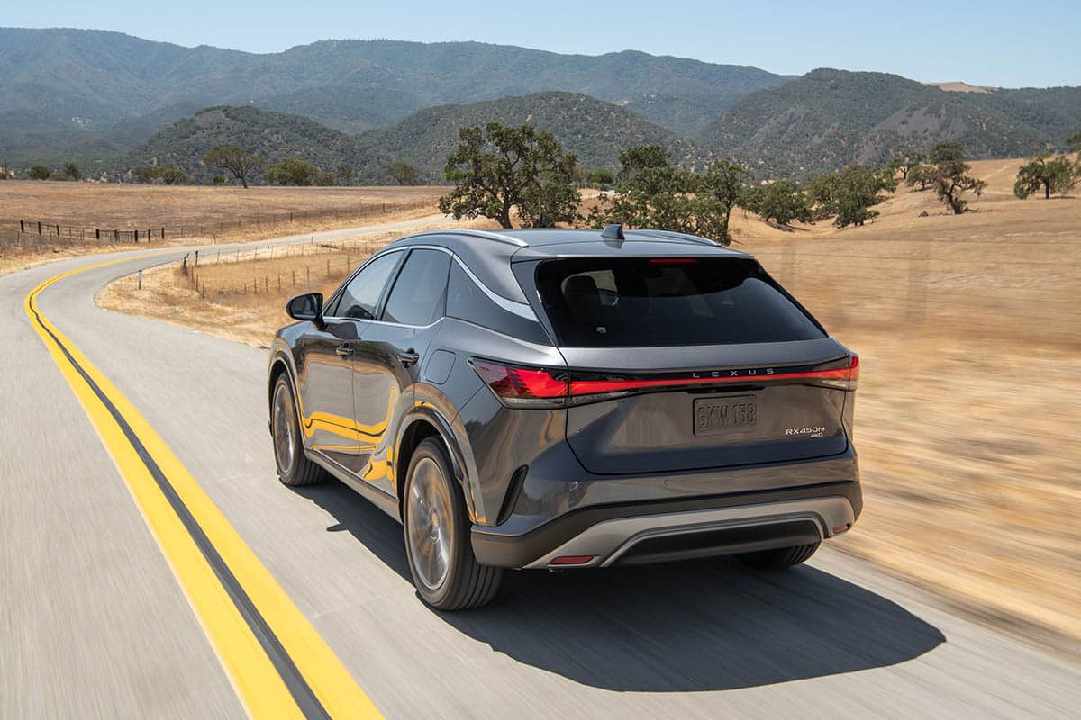 Essai - Lexus RX 450h+ et 500h : pourquoi faire simple