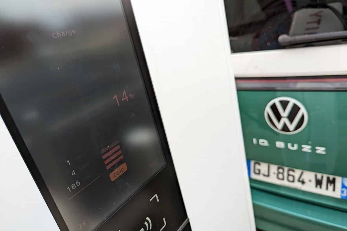 Essai – Volkswagen ID. Buzz : les temps de recharge et de voyage de ...