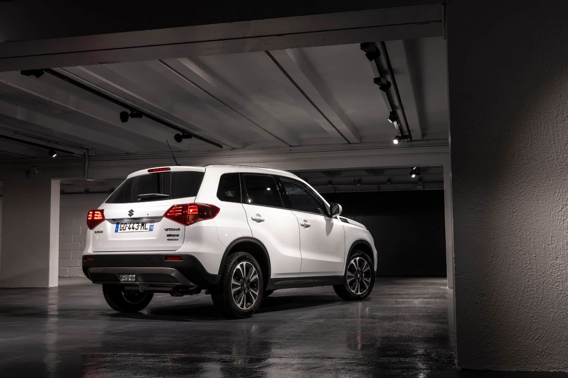 Suzuki Vitara hybride : batterie, consommation, performances, prix