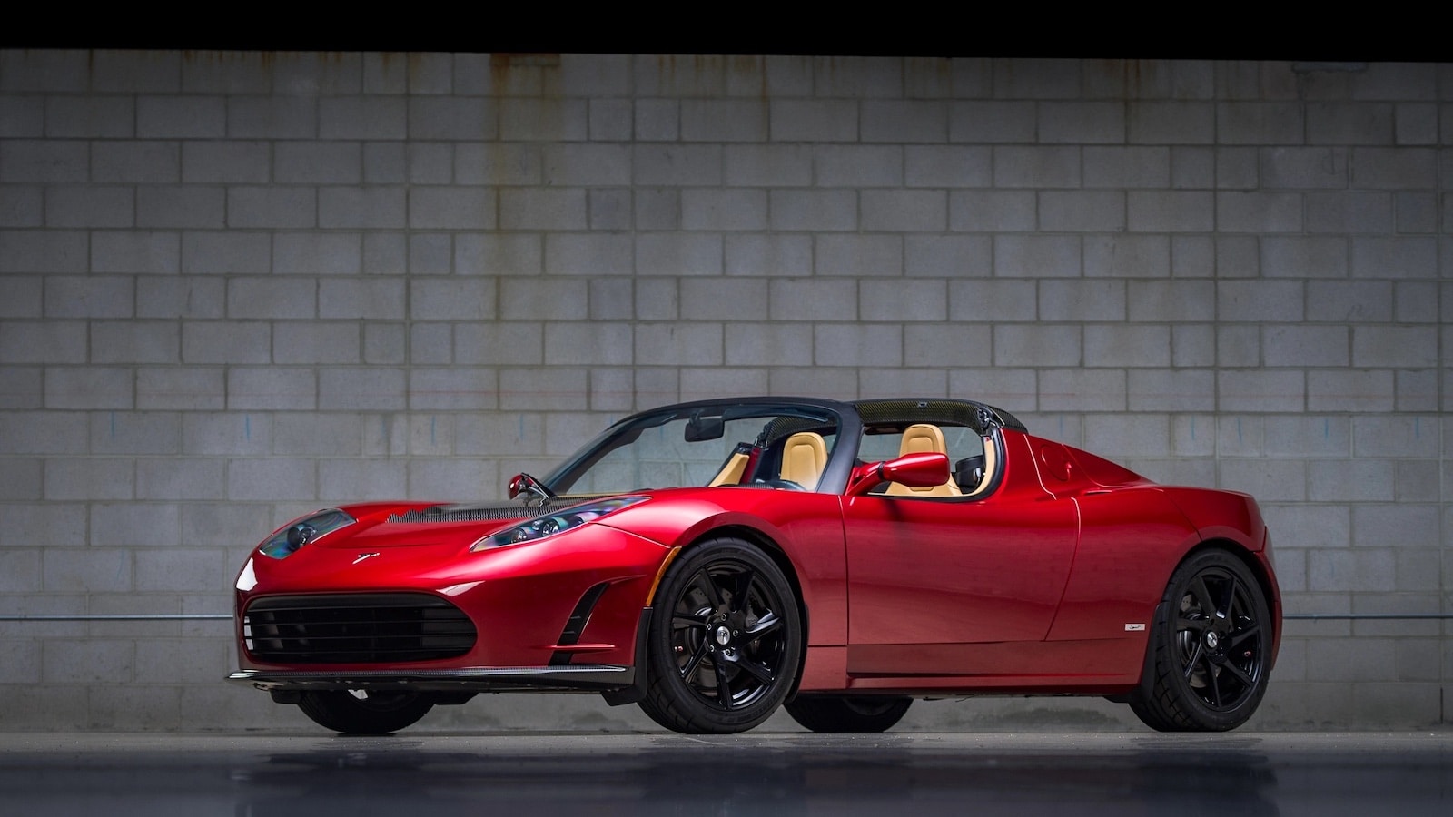 Combien donneriez-vous pour cette Tesla Roadster de 13 000 km