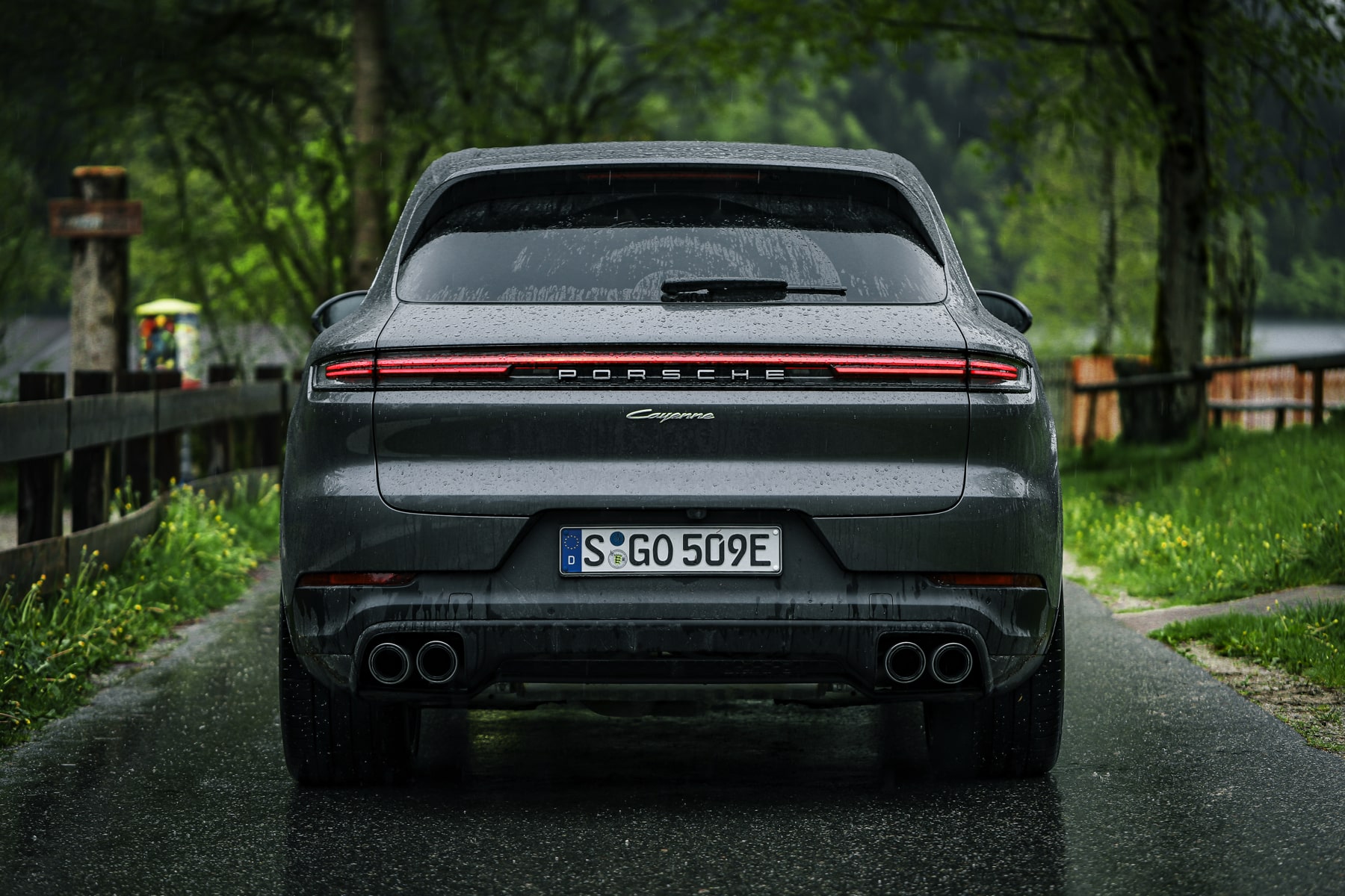 Porsche Cayenne E-Hybrid : ESSAI du SUV hybride rechargeable