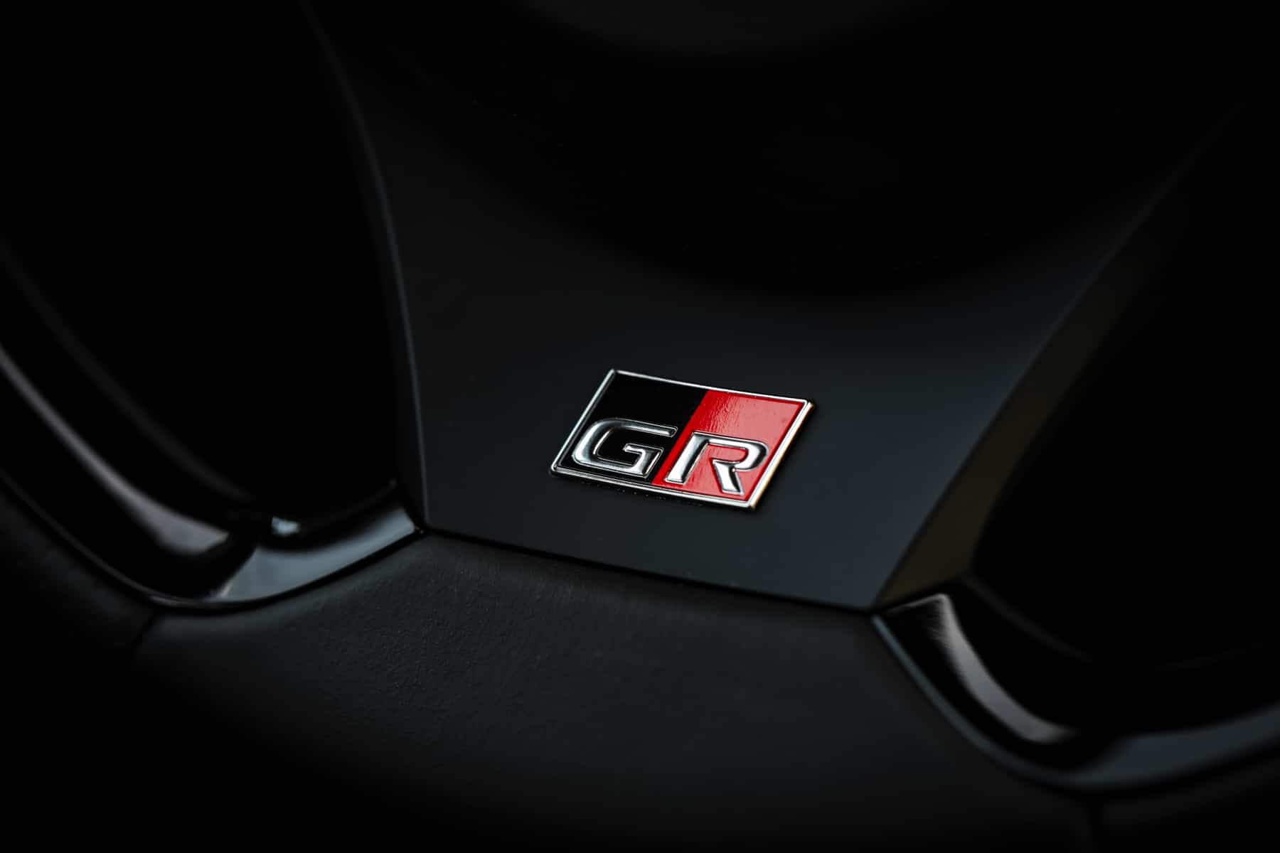 Toyota C-HR GR Sport : ESSAI du SUV compact hybride et sportif