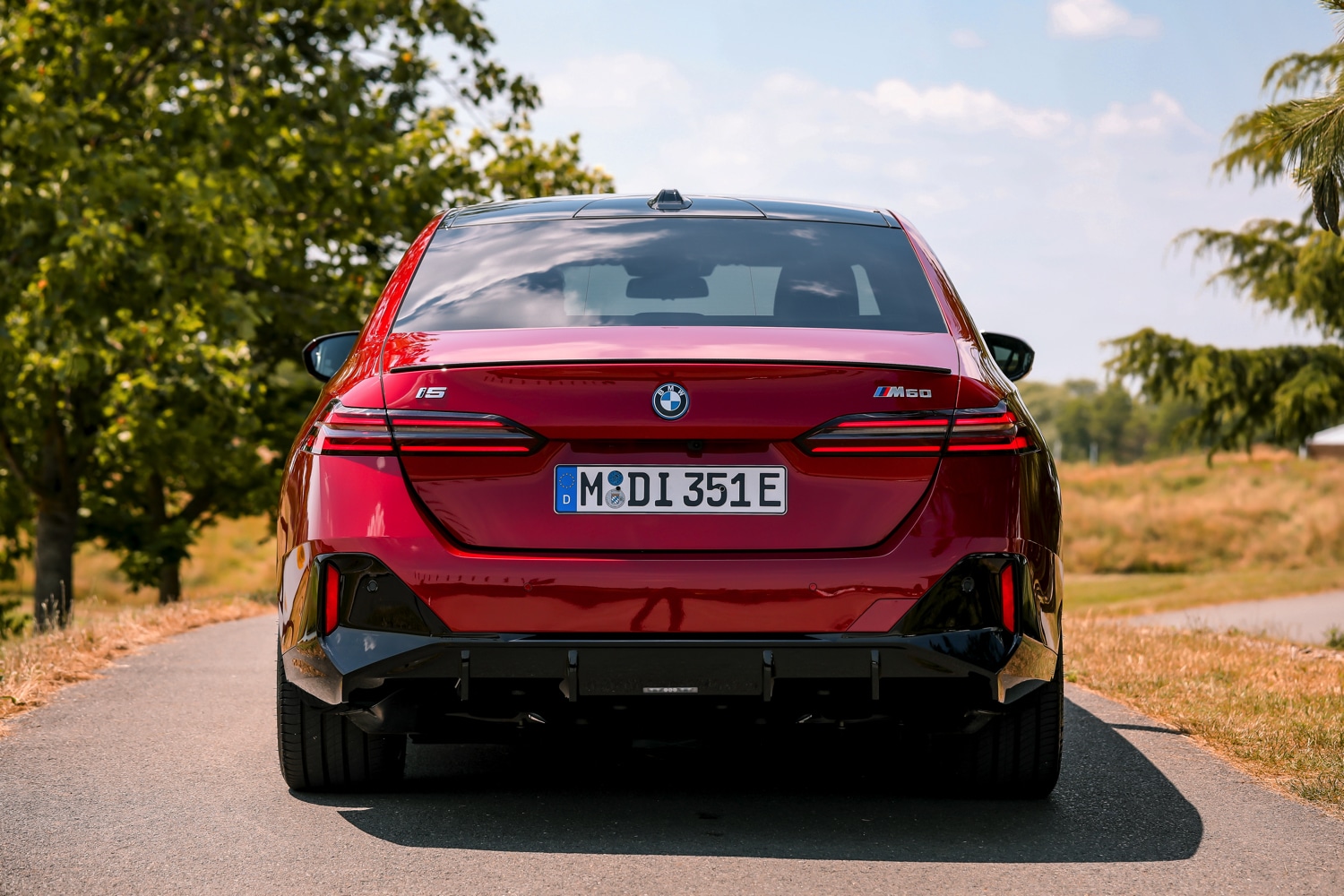 BMW i5 M60 xDrive : premier contact en photo à bord de la berline