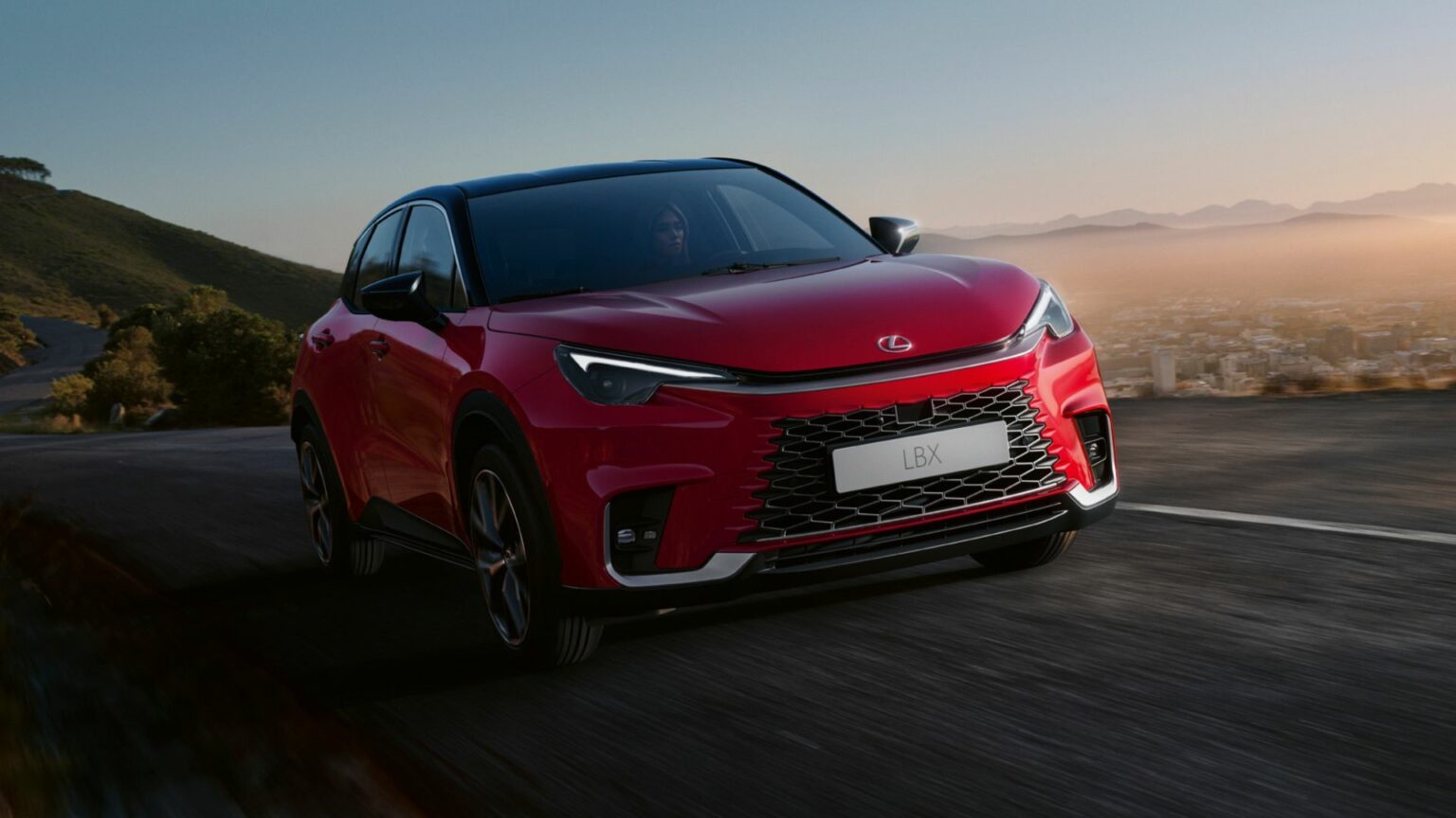 Lexus LBX : batterie, autonomie, recharge, performances