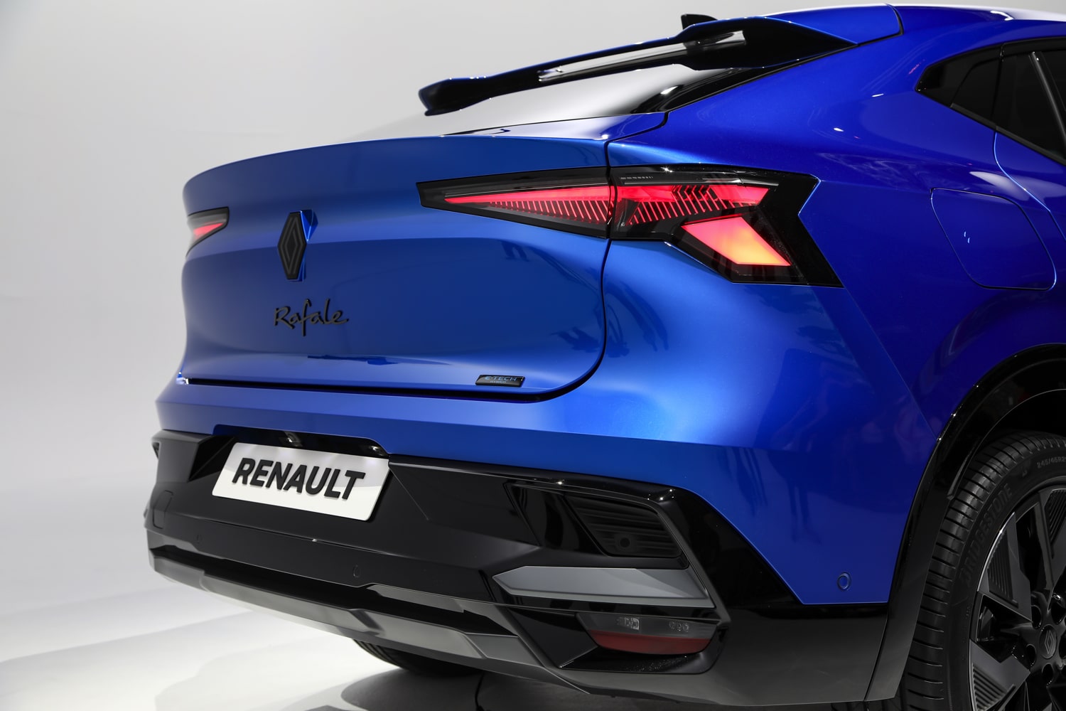 Renault Rafale : à bord du SUV coupé premium français en images