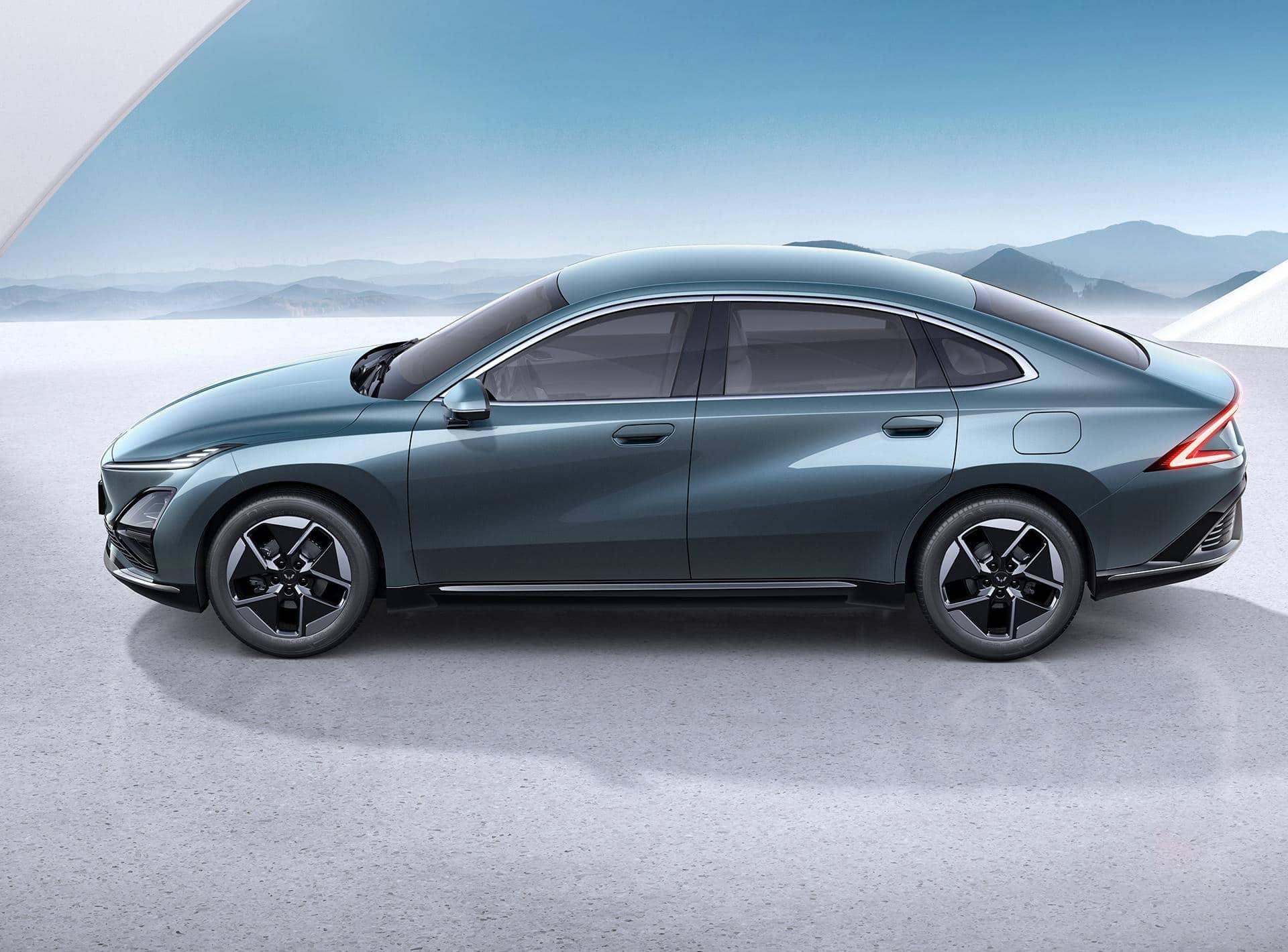 Wuling Xingguang, bientôt la berline électrique familiale la moins ...