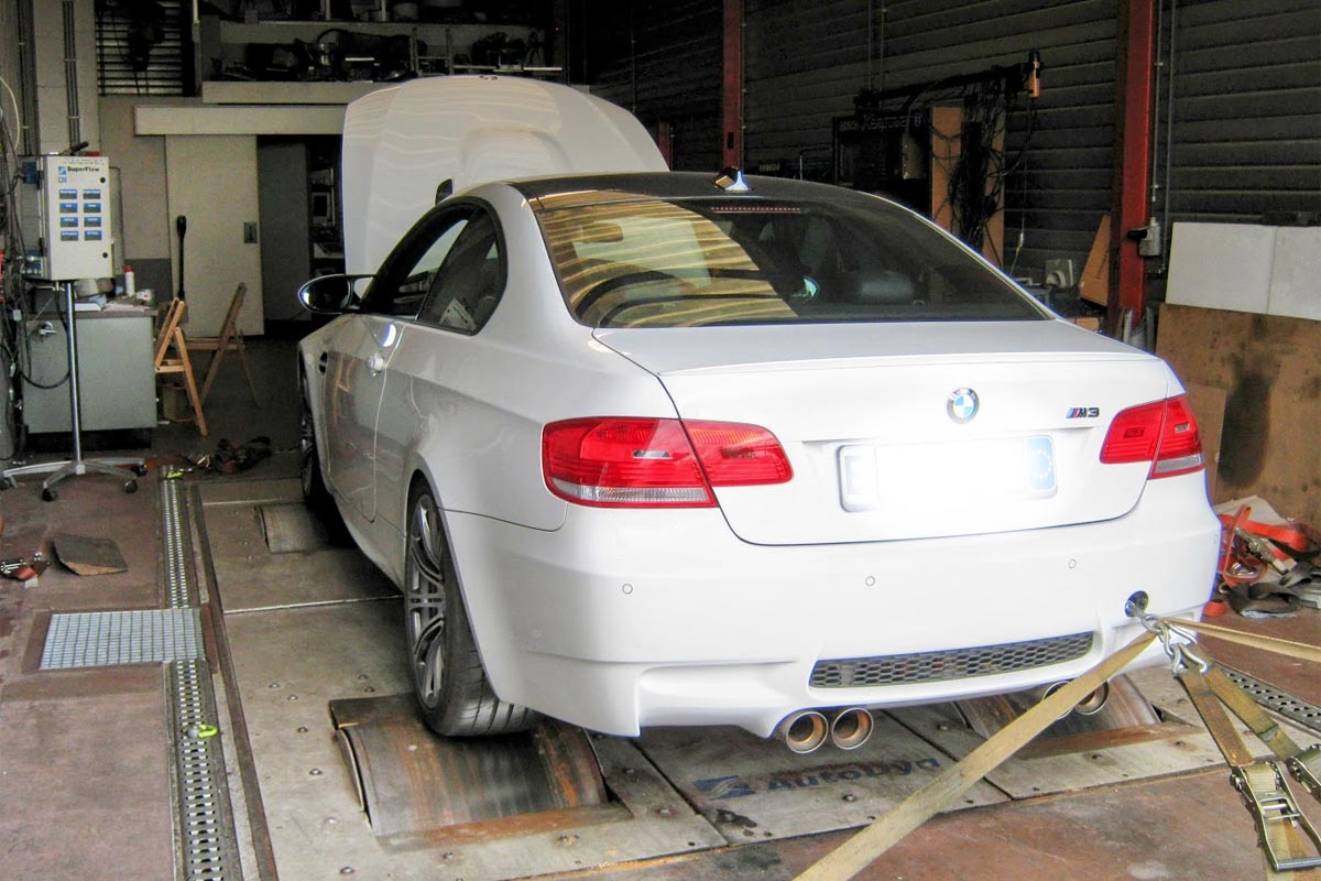 Témoignage - Jan, motoriste de compétition, roule en Renault Megane E ...