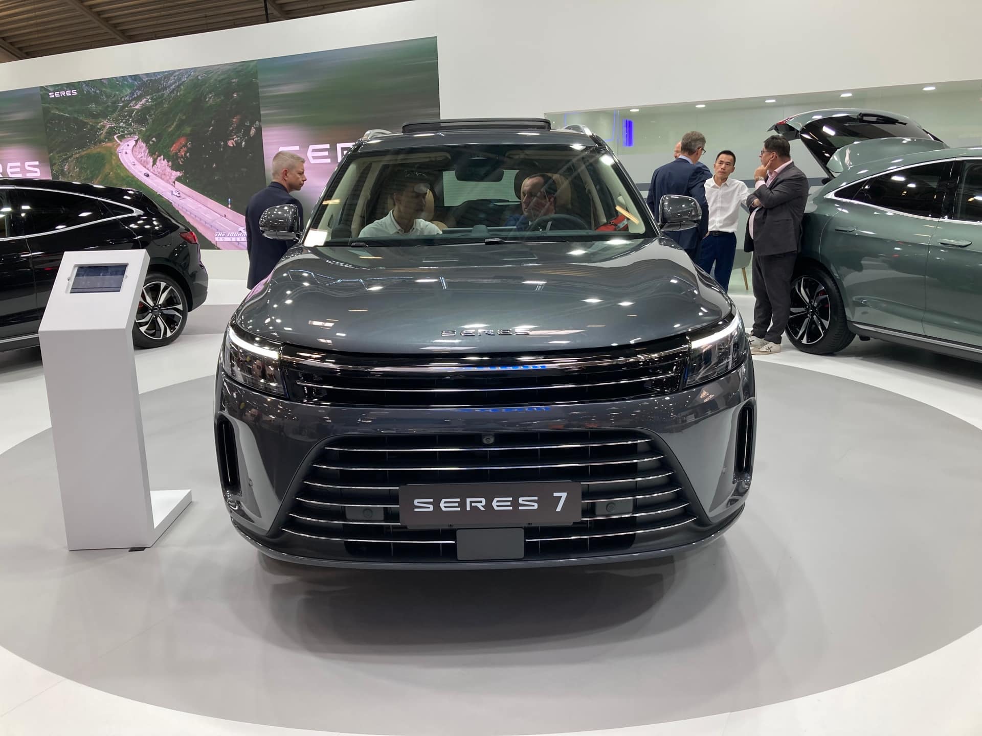IAA Munich 2023 - Seres 7, un SUV 7 places à prolongateur d'autonomie
