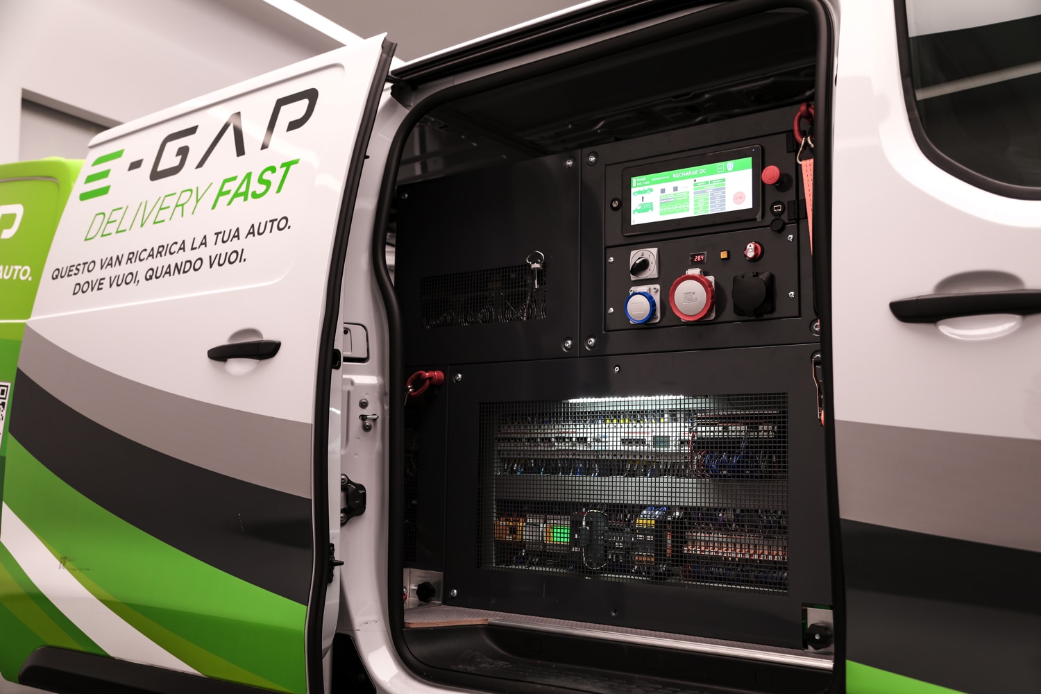 E-Gap Fast : notre découverte de la borne de recharge "off-grid"