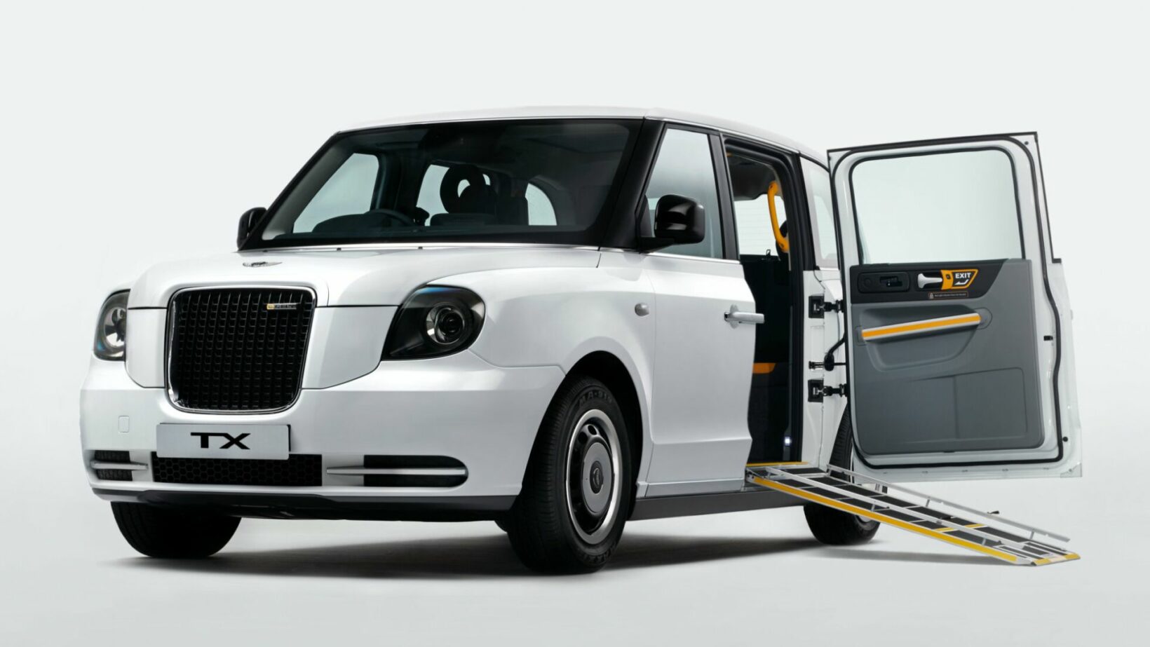 LEVC TX : batterie, autonomie, recharge, performances, prix